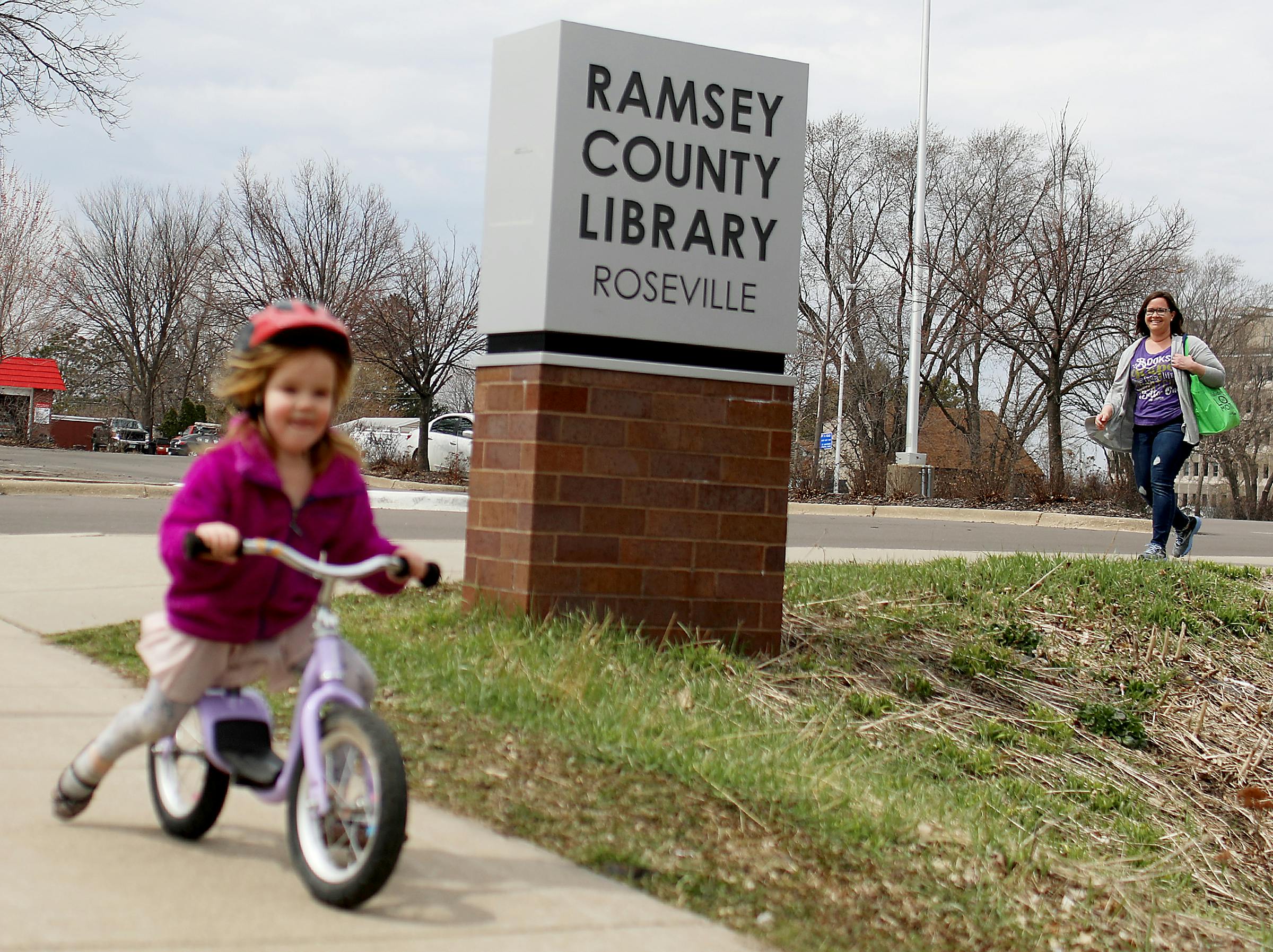 More Twin Cities-area libraries are eliminating late fees