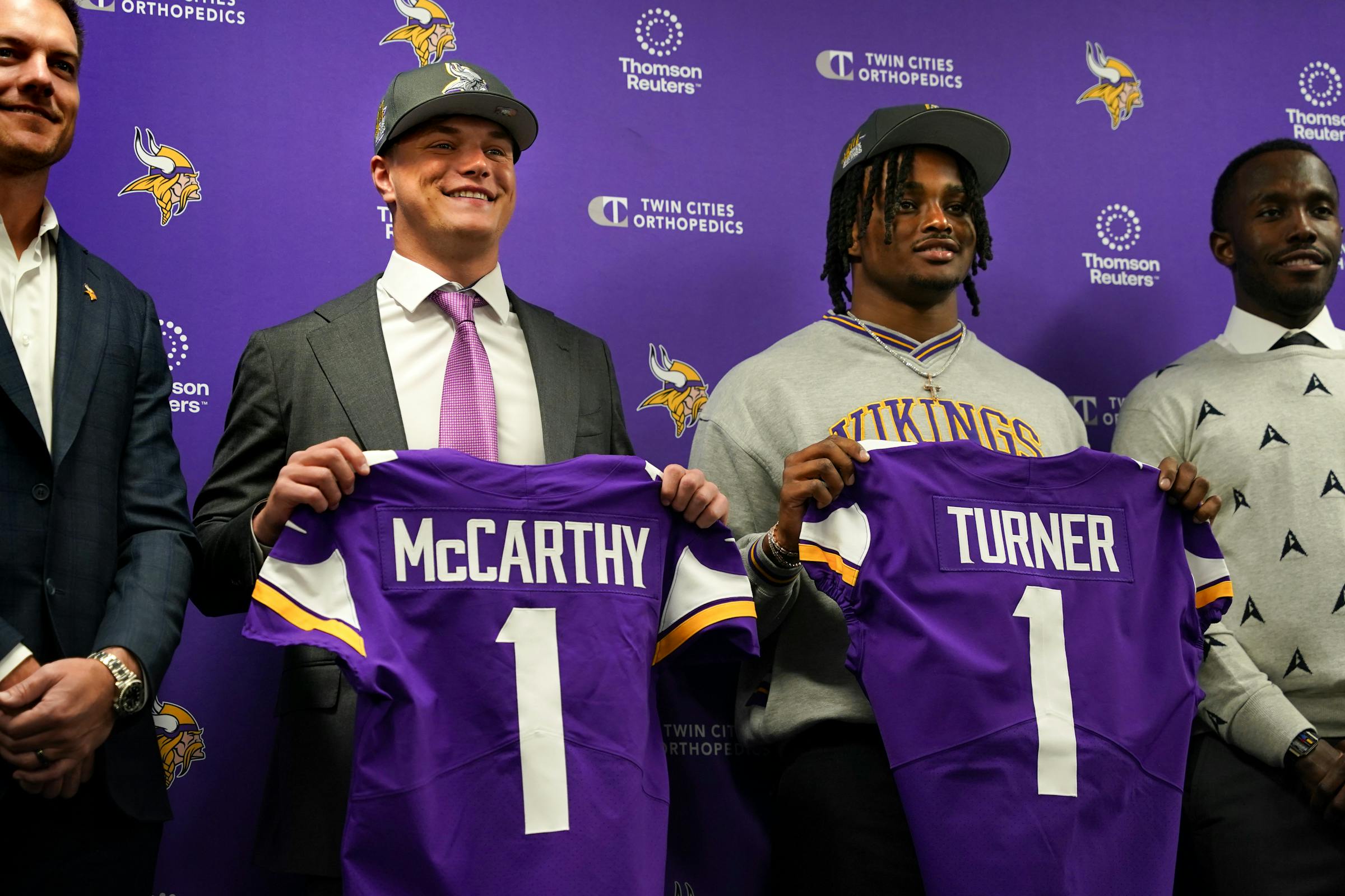 Vikings' trades for J.J. McCarthy, Dallas Turner look bad now