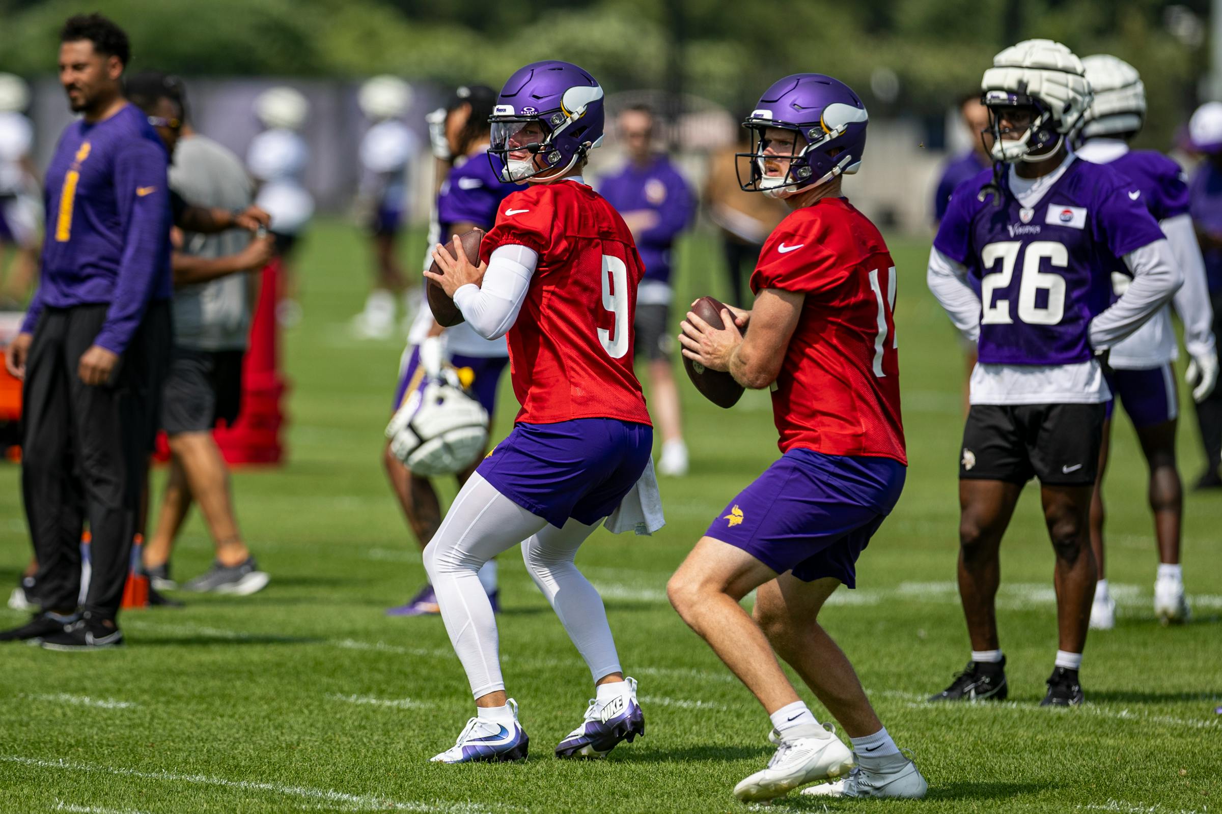 Five questions: Joe Mauer’s statue, J.J. McCarthy’s role and more