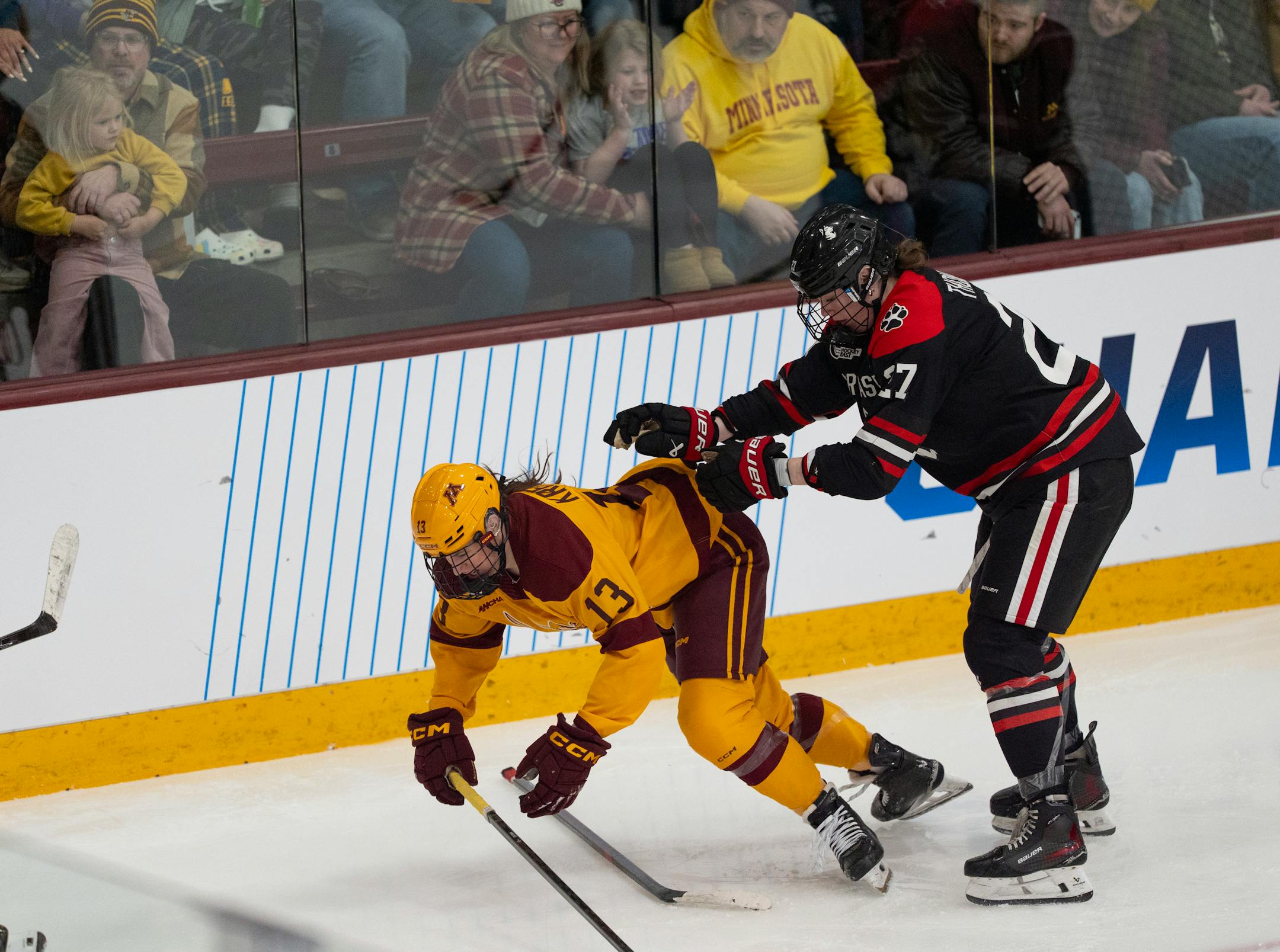 Minnesota Gophers lose to Northeastern Huskies 4-2 in NCAA women's ...