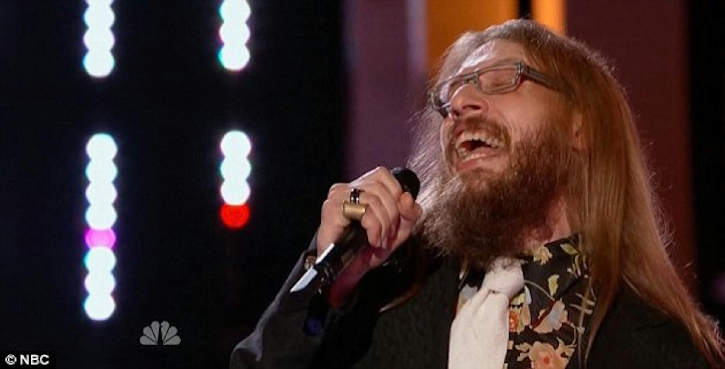 Twin Cities singer voted into 'The Voice's' top 10