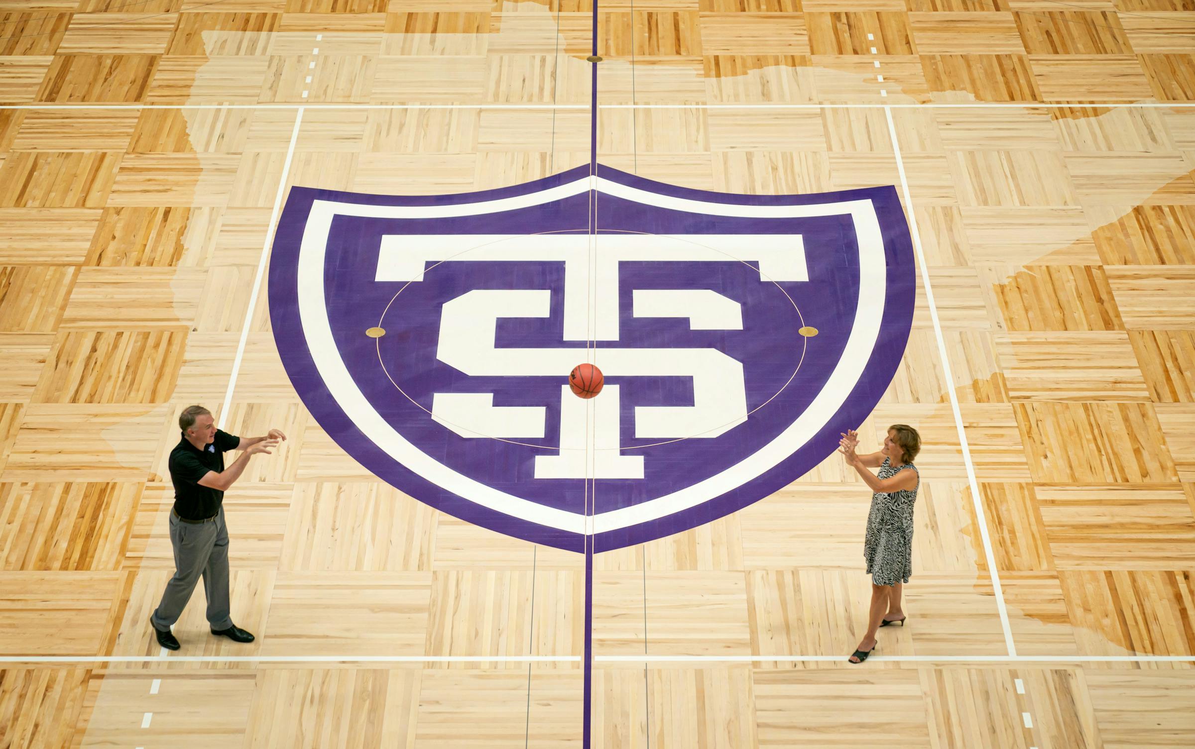 St. Thomas basketball coaches Johnny Tauer, Ruth Sinn see chance to ...