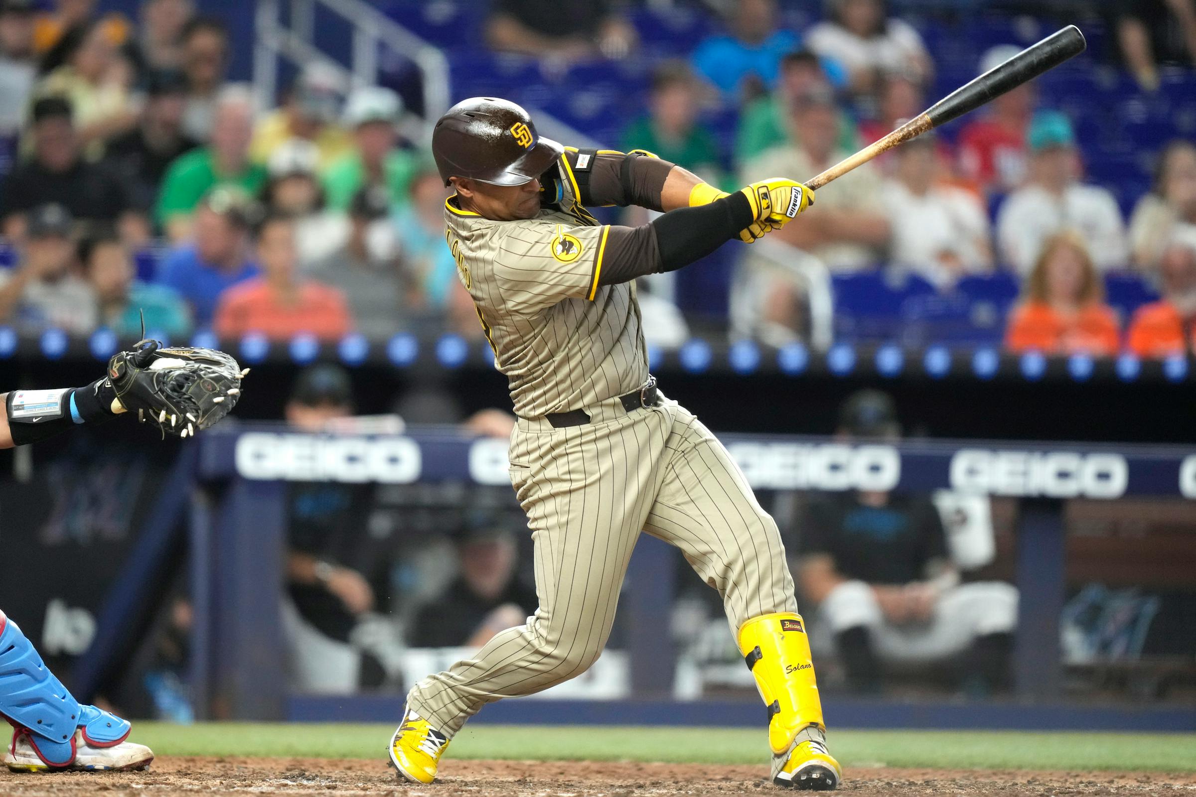 Donovan Solano finds home with Padres after big 2023 season with Twins