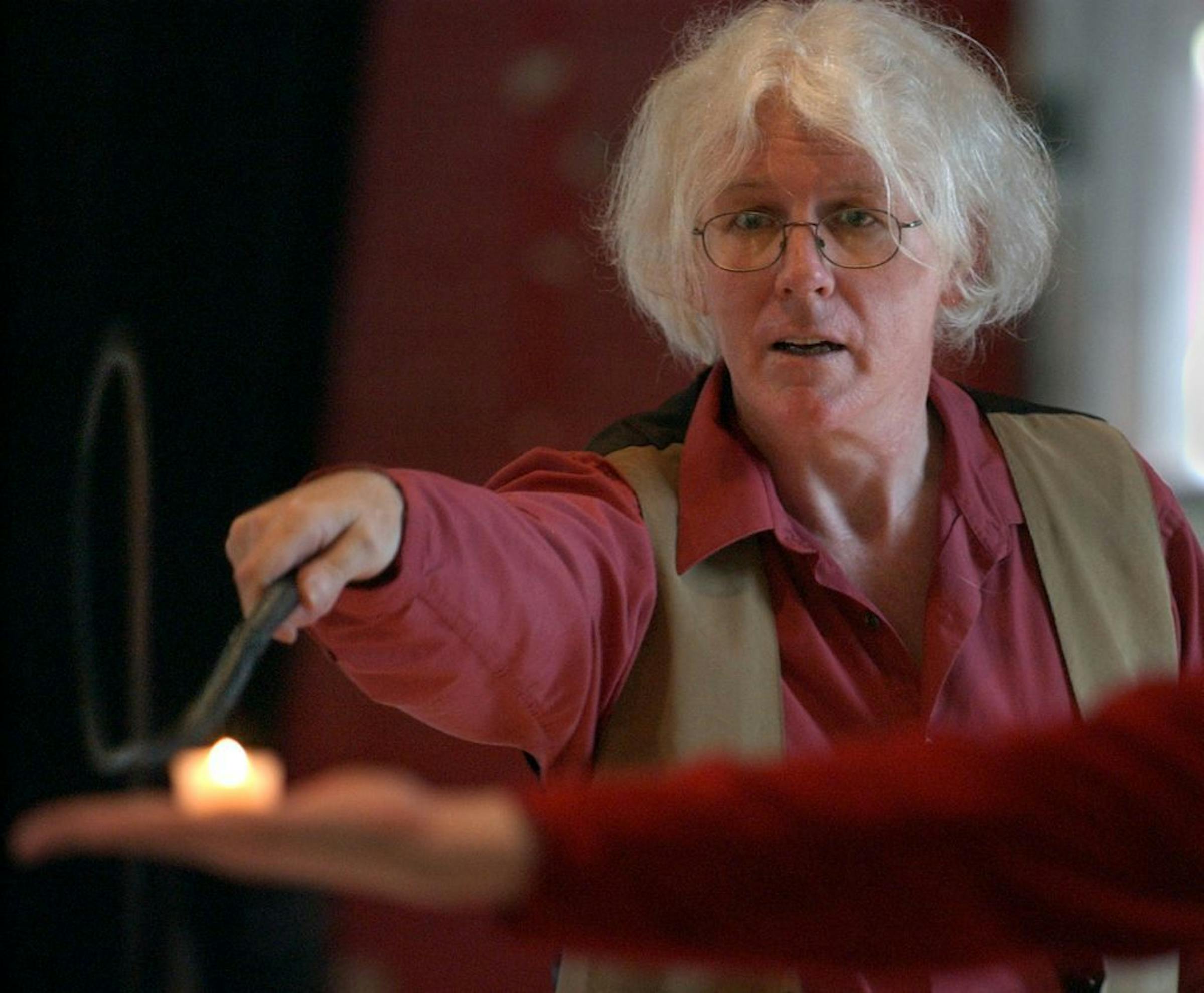 Mpls. performer claims world mark as 'Fastest Whip' in the west (north ...