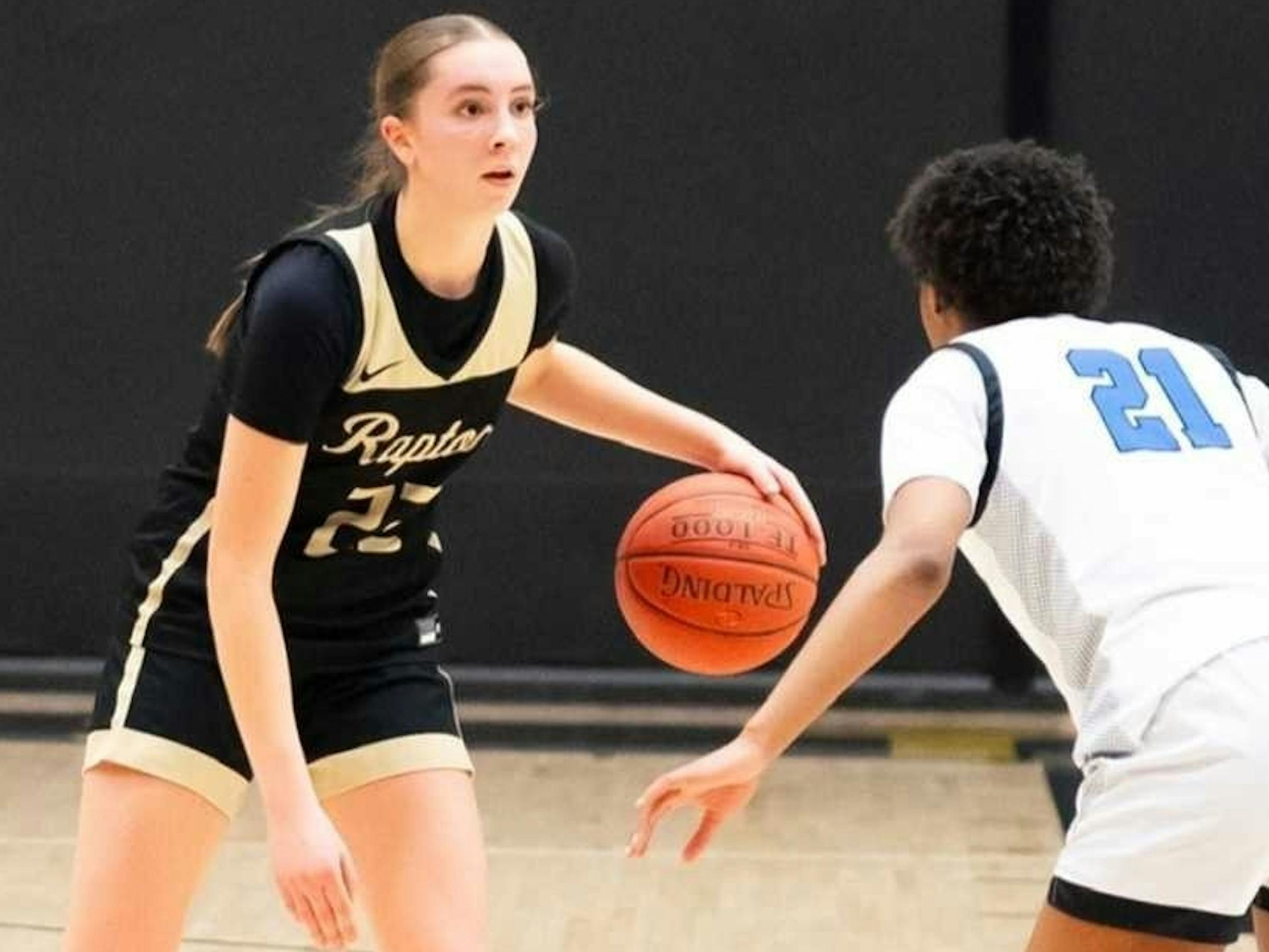Recruiting builds for East Ridge girls basketball standout Vienna Murray