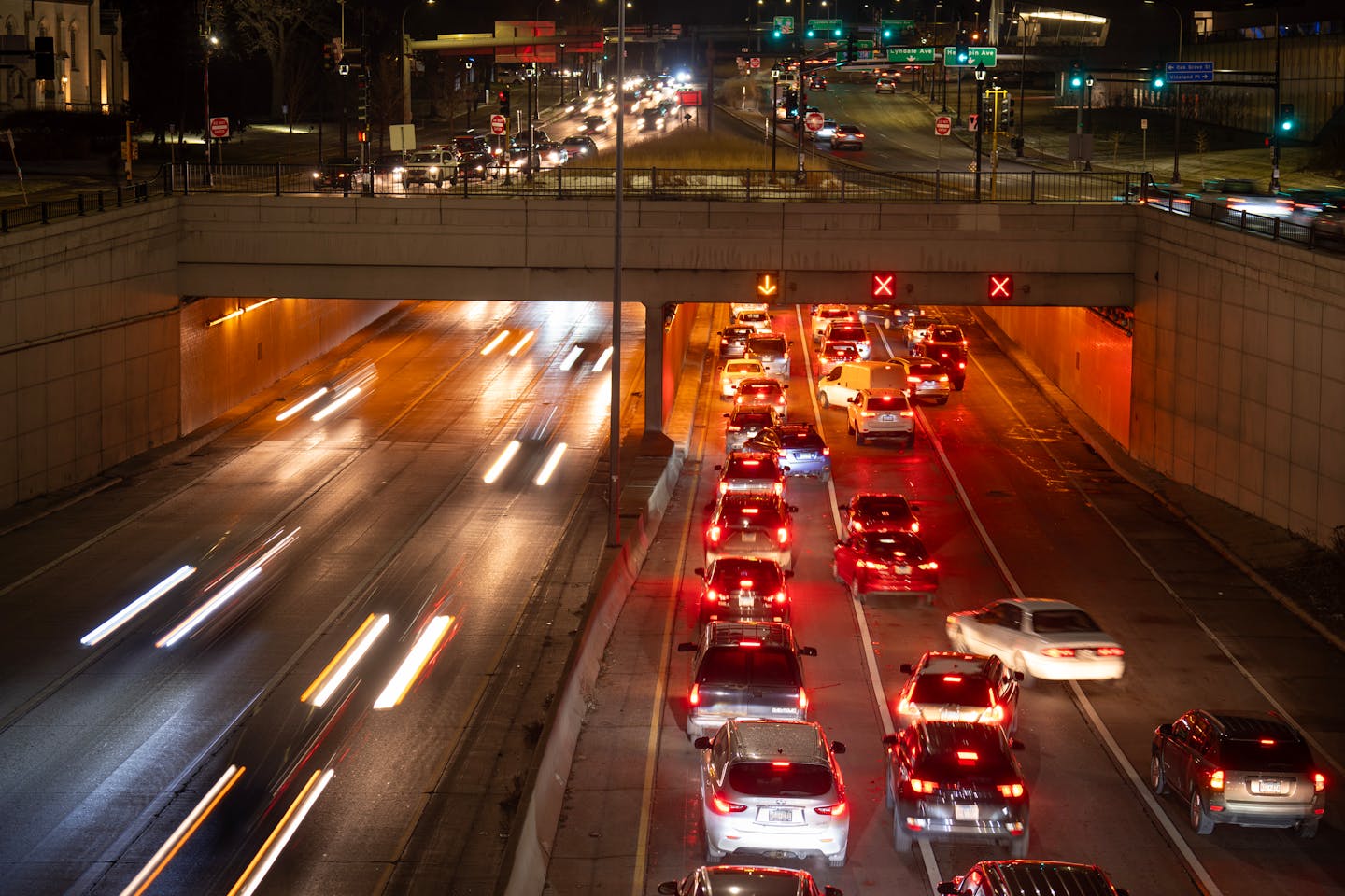 Pro-Palestinian protesters briefly shut down Lowry tunnel on I-94