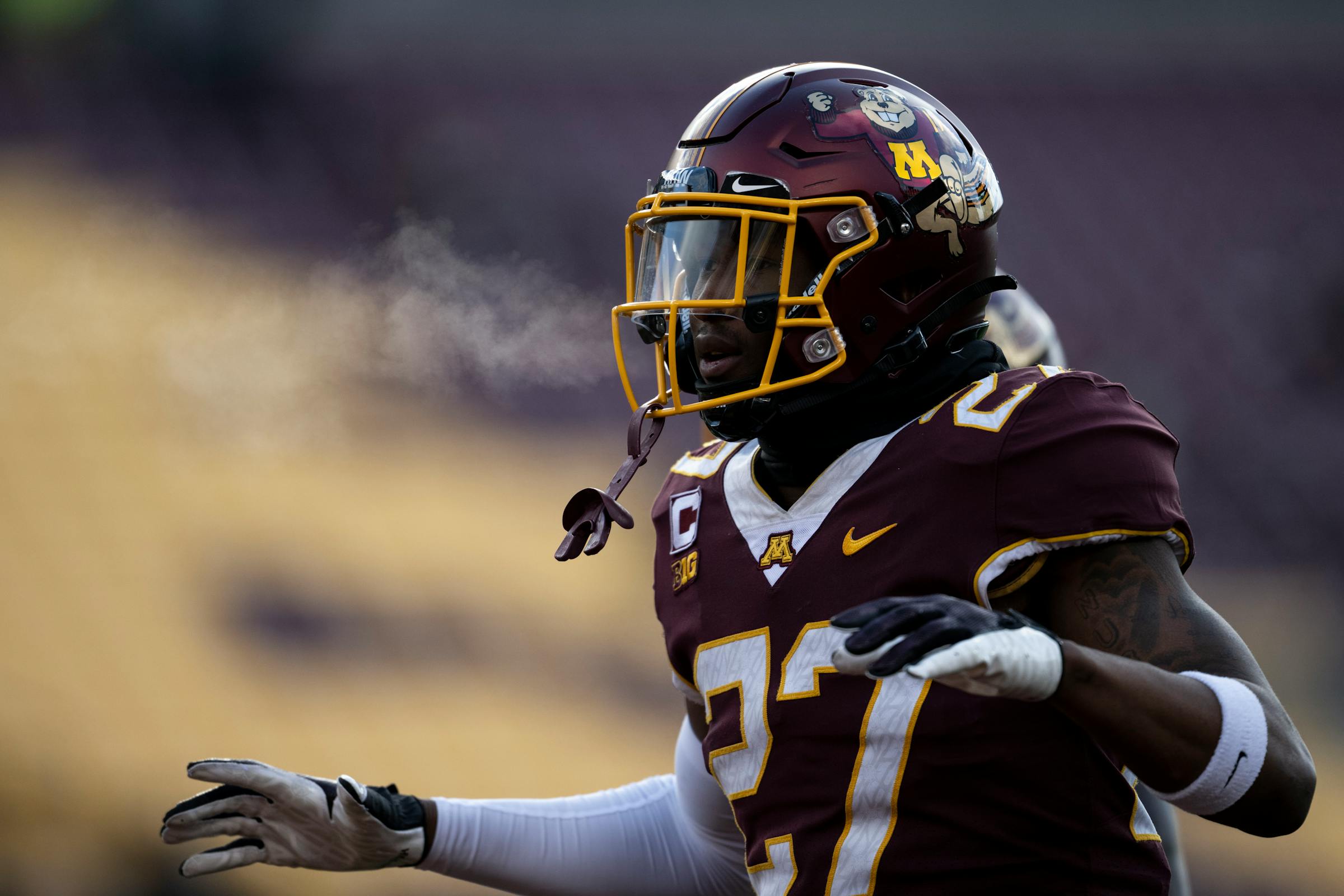Hard hit brings halt to Gophers spring football practice and a lesson ...