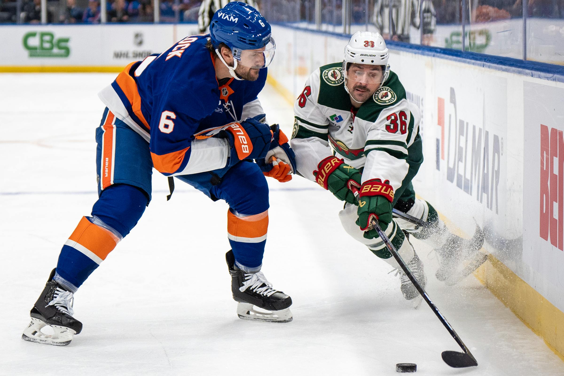 Minnesota Wild rout New York Islanders 5-2 in Mats Zuccarello's season ...