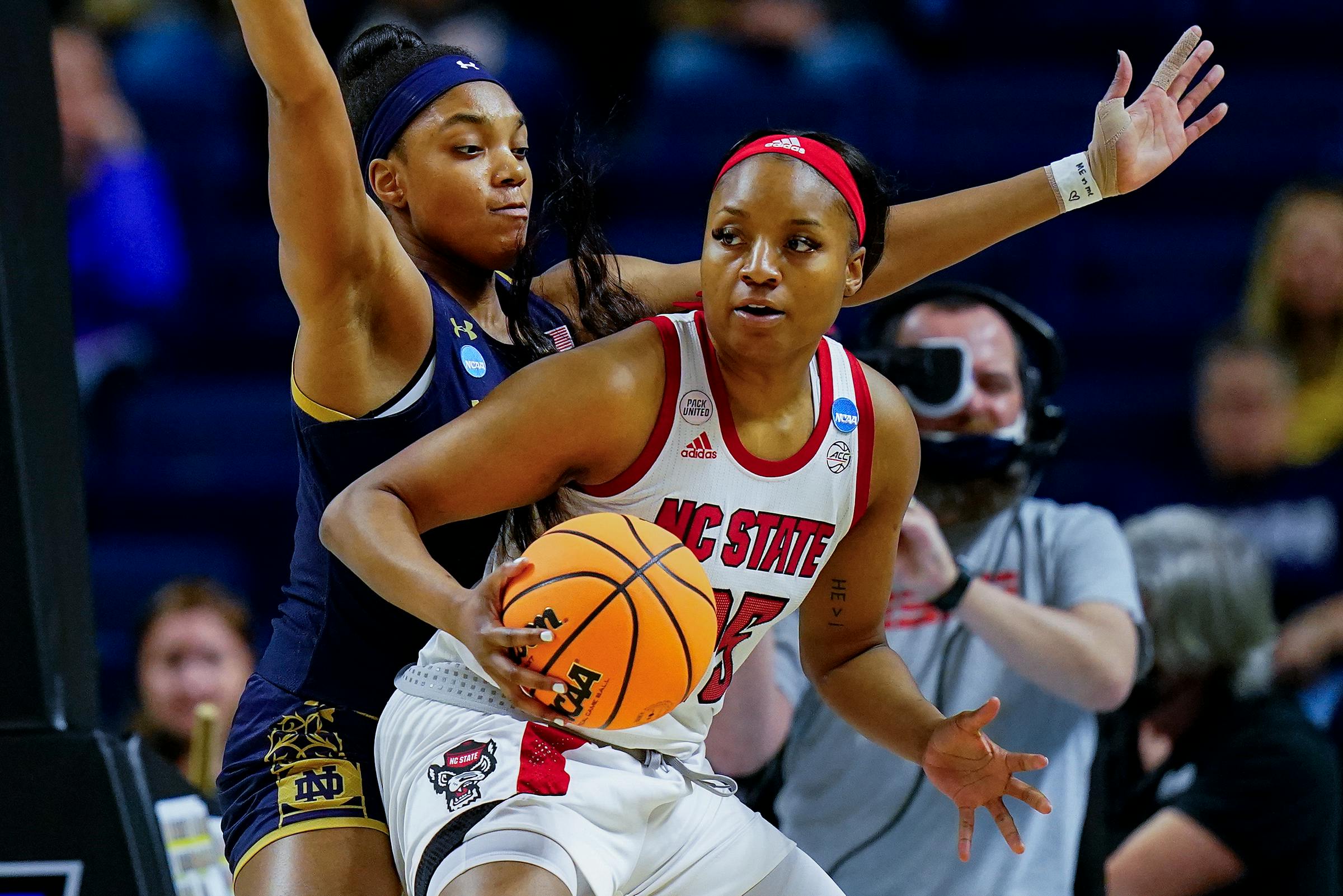 Lynx sign five, including their two draft picks