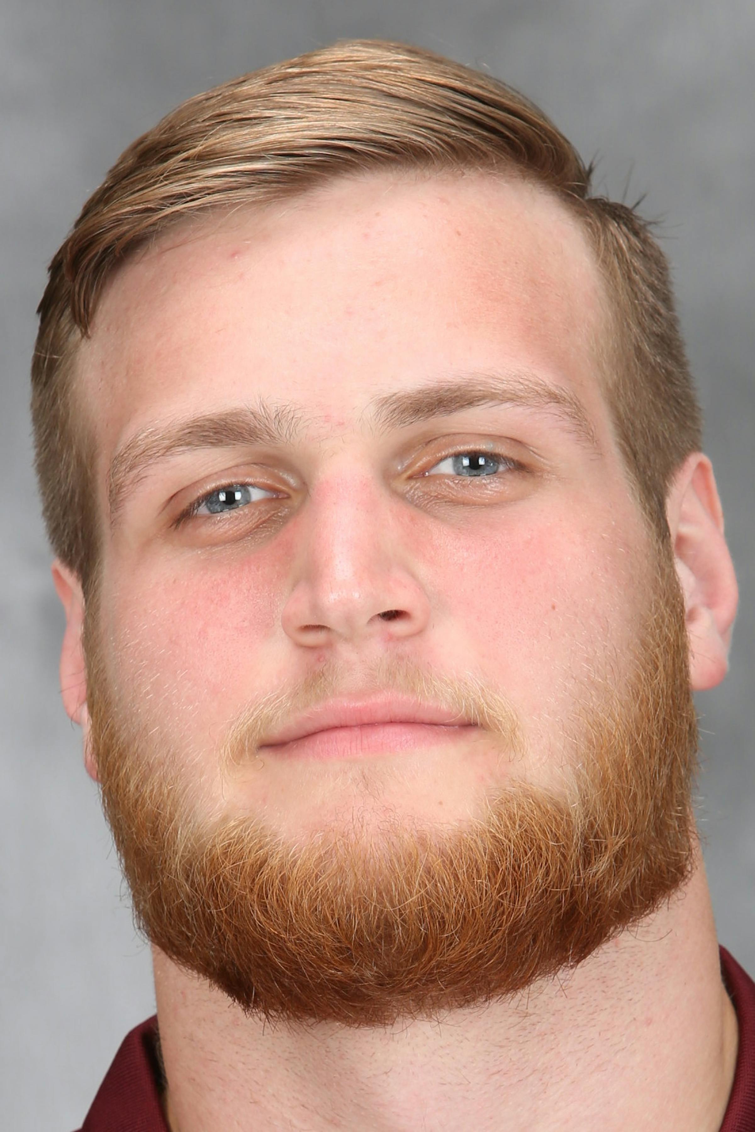 Tyler Moore brings 'unbelievable' energy to Gophers' offensive line