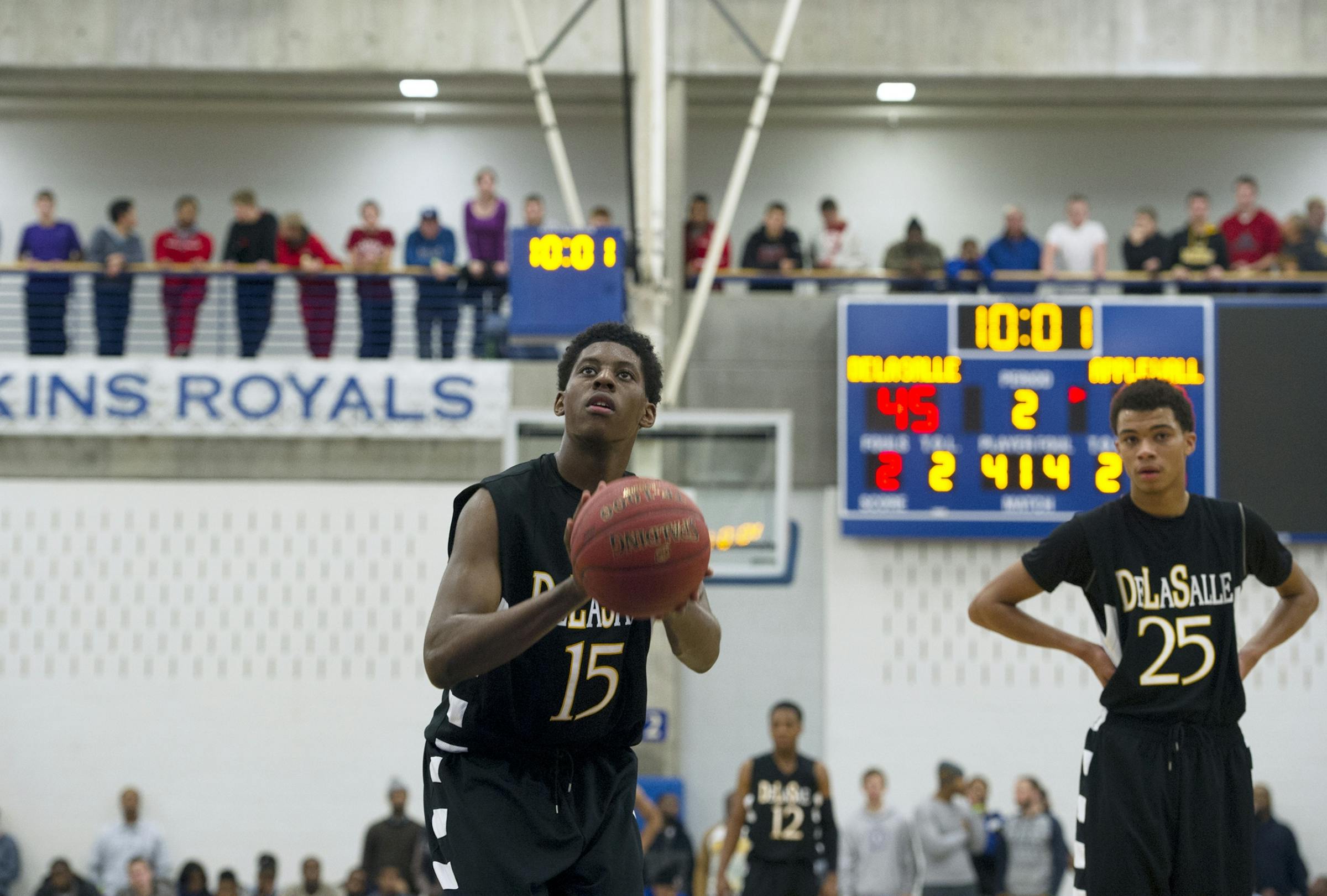 Like many schools, Minnesota is watching local 2015 recruit Sacar Anim ...