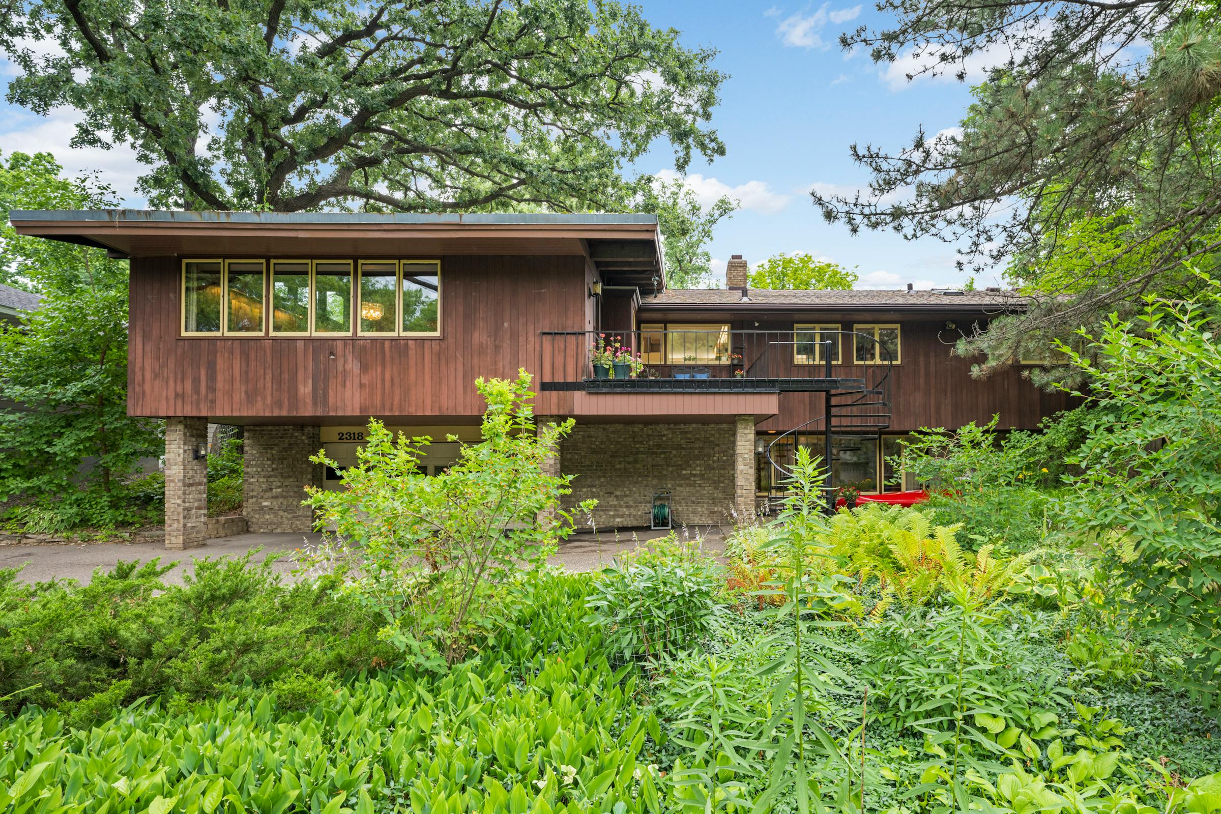 Midcentury modern home designed by one of Minnesota's first female ...