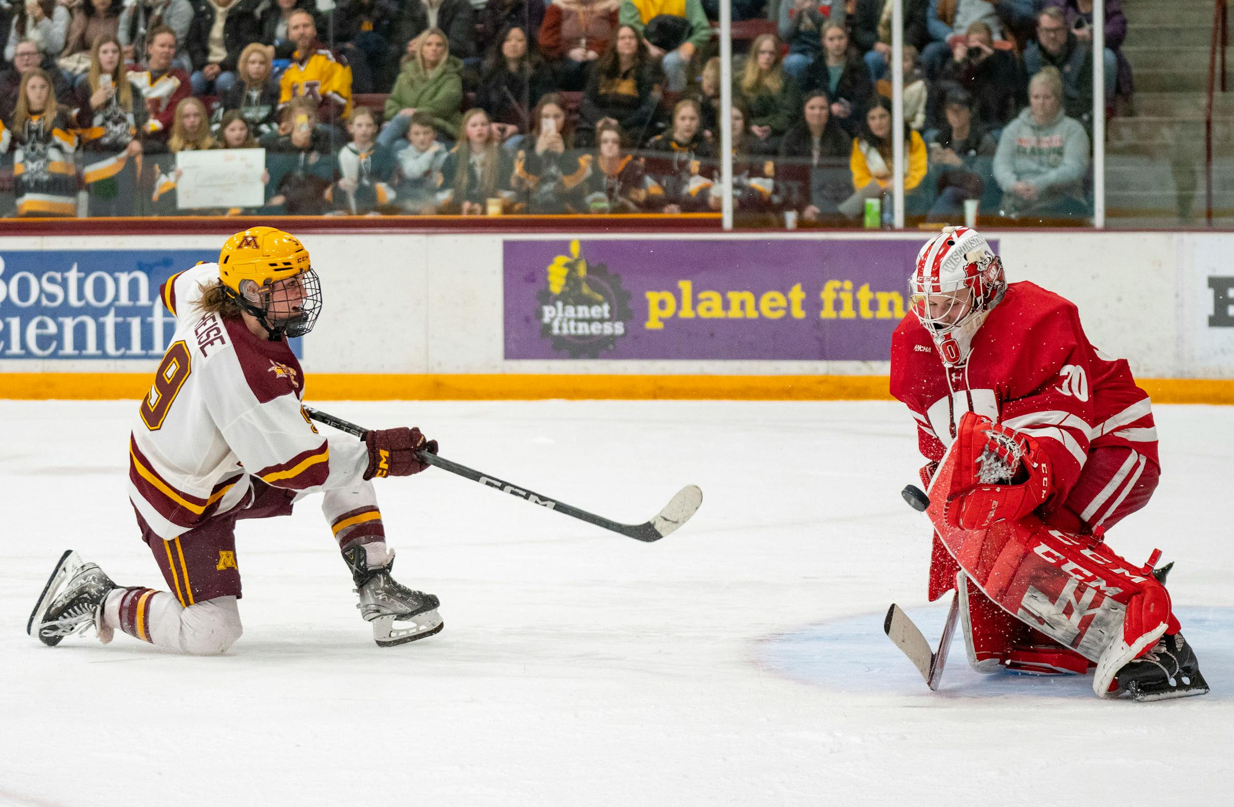 Taylor Heise of Gophers among three finalists for Player of Year in WCHA