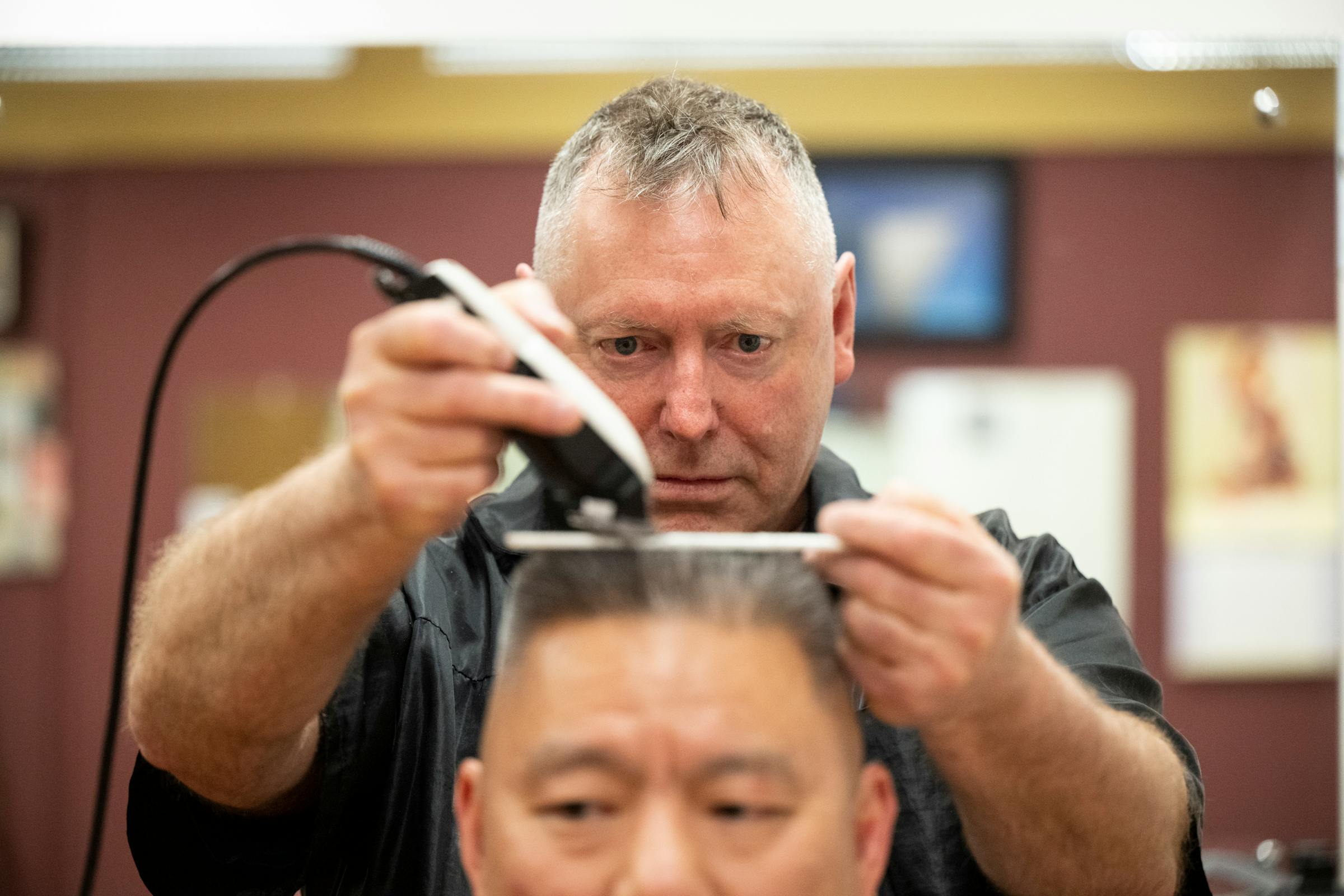 'Barber Bob' leaving Grain Exchange in downtown Minneapolis