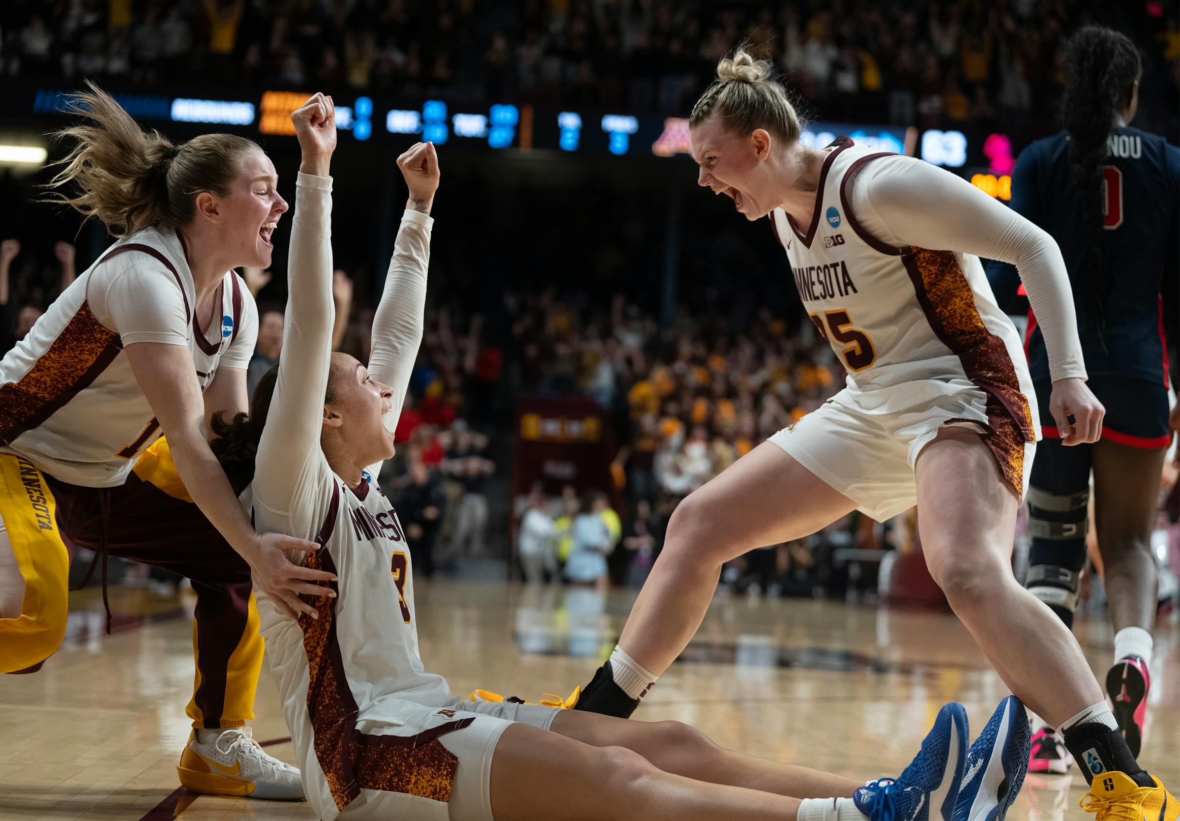 Gophers women's basketball beats Ole Miss in NCAA tournament