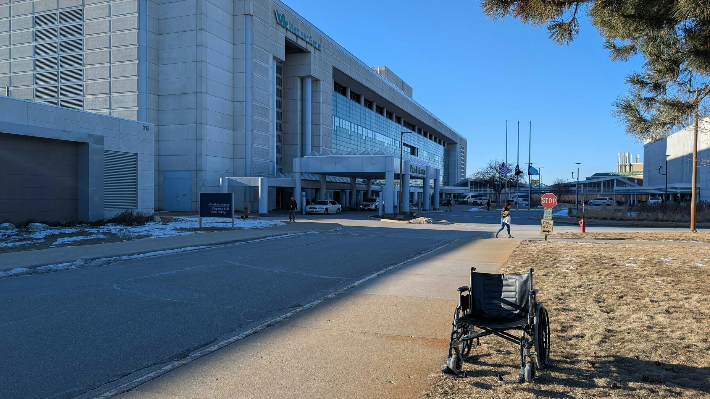 Minneapolis VA Medical Center is preparing Thursday to renew job offers ...