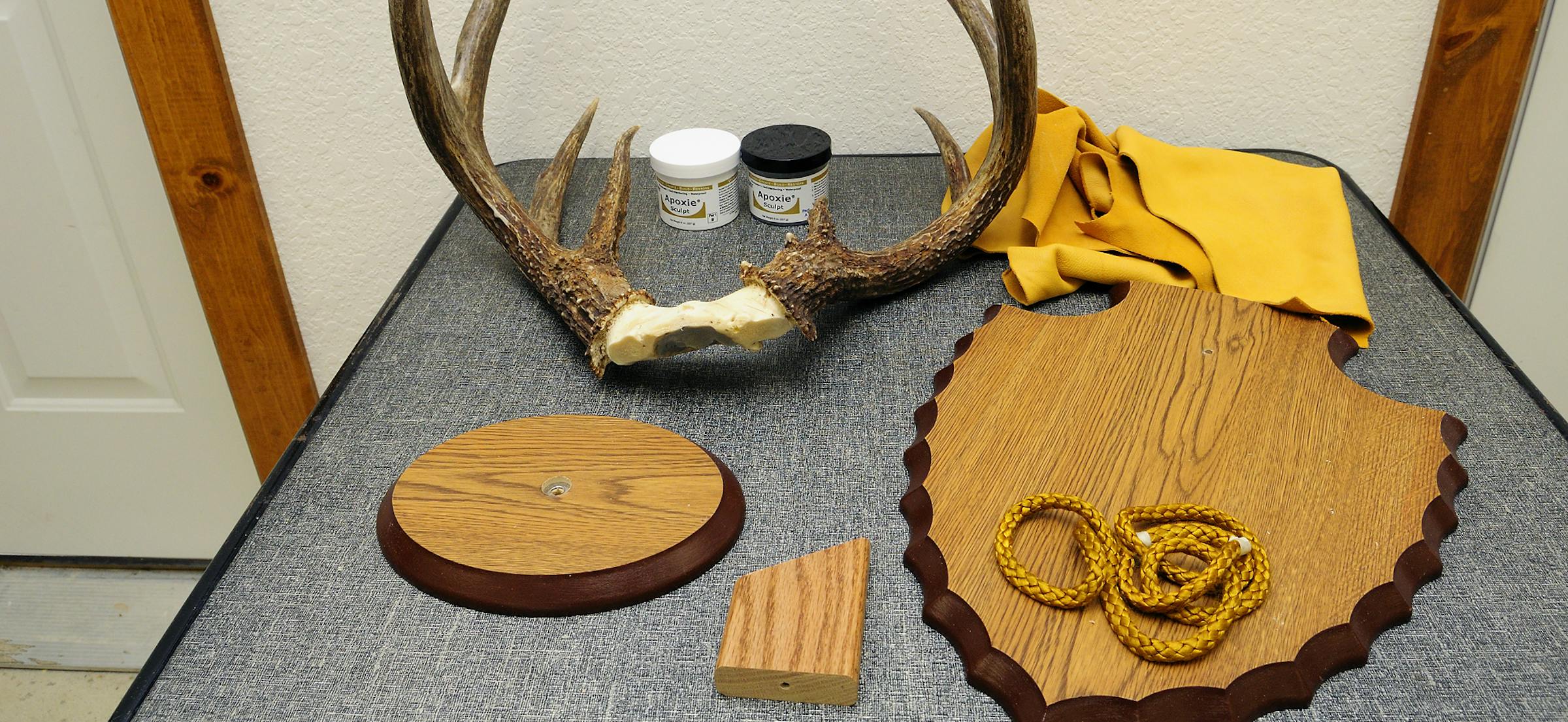 How to ... create a better, more natural antler display