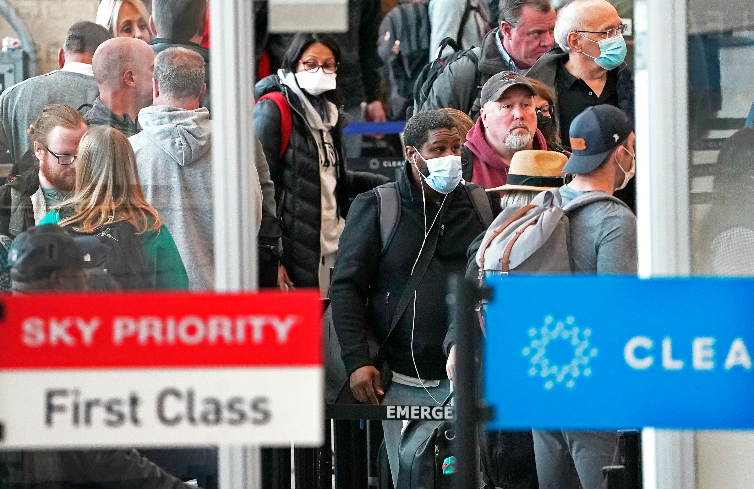 Minnesota travelers mixed on lifting of mask mandate