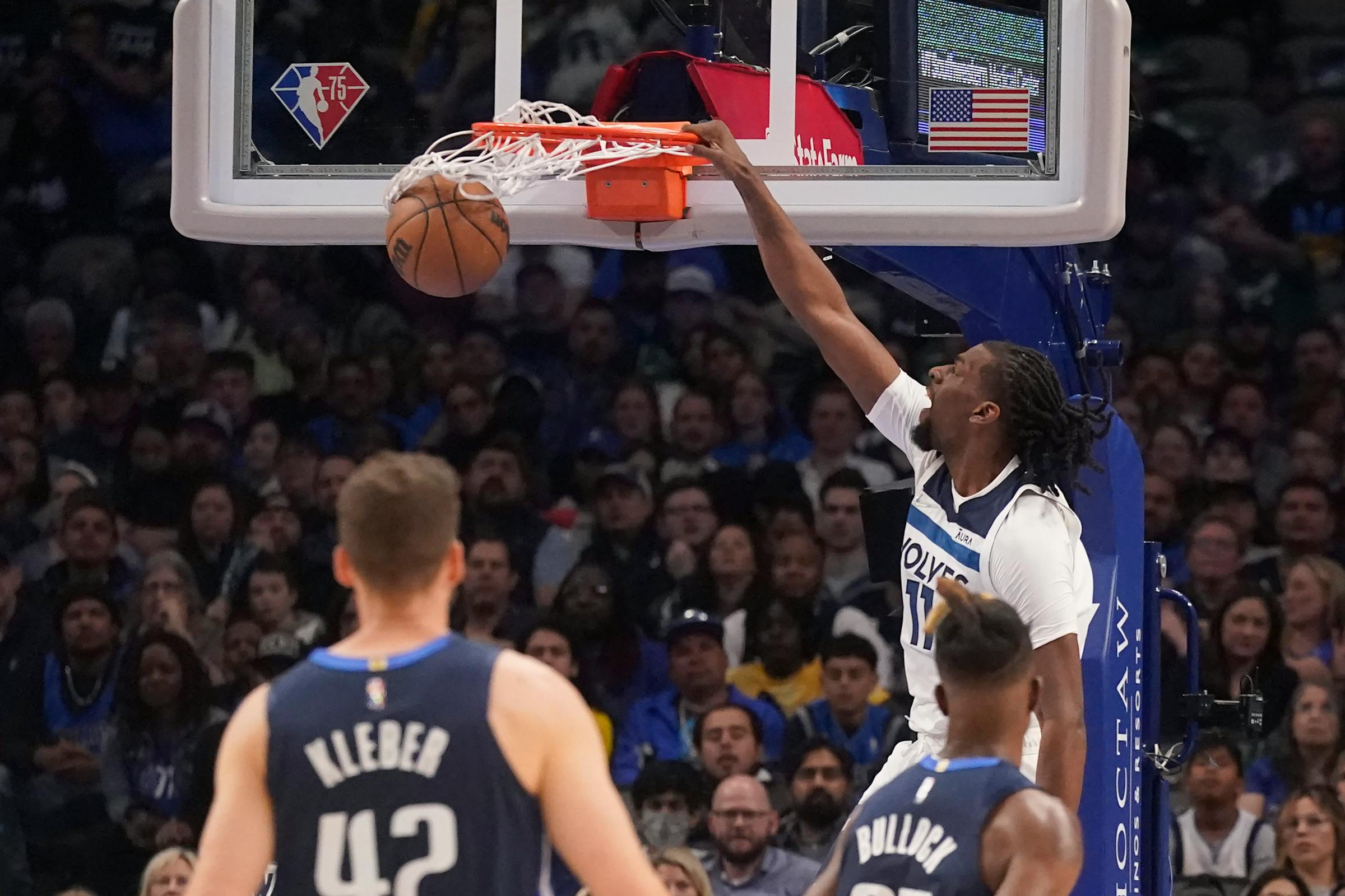 Why there's a Naz Reid cult following among Timberwolves fans