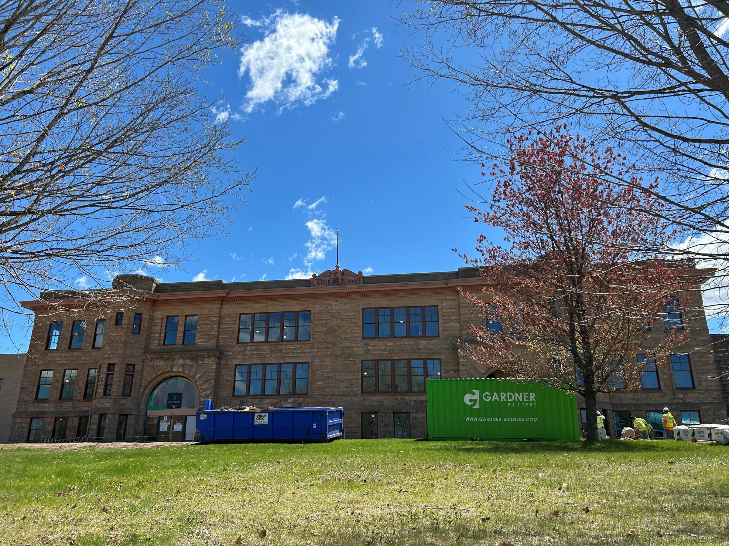 Sandstone school becomes workforce housing