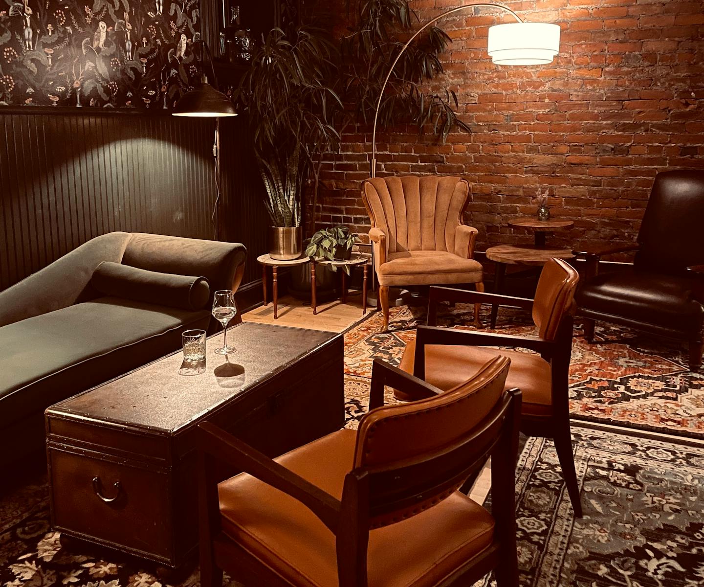 Emerald Lounge will bring cozy vibes to the St. Paul's West 7th bar scene