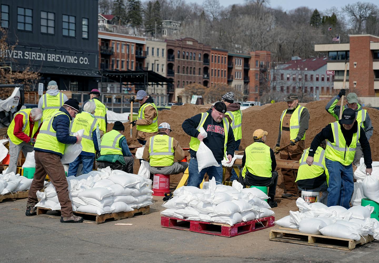 Stillwater starts to tear down berm as flooding subsides