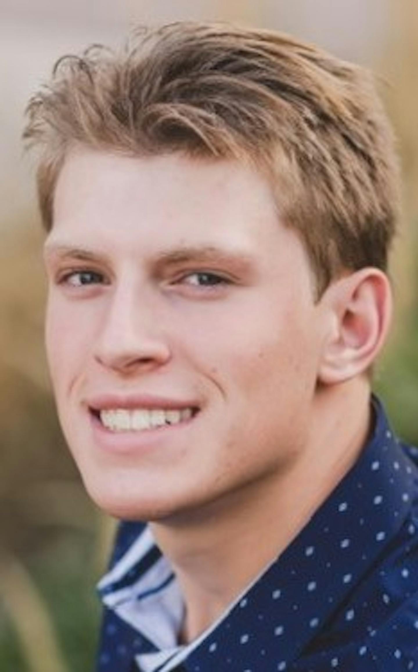 Meet the Star Tribune's 2022-23 Boys Swimmer of the Year: Luke Logue of ...