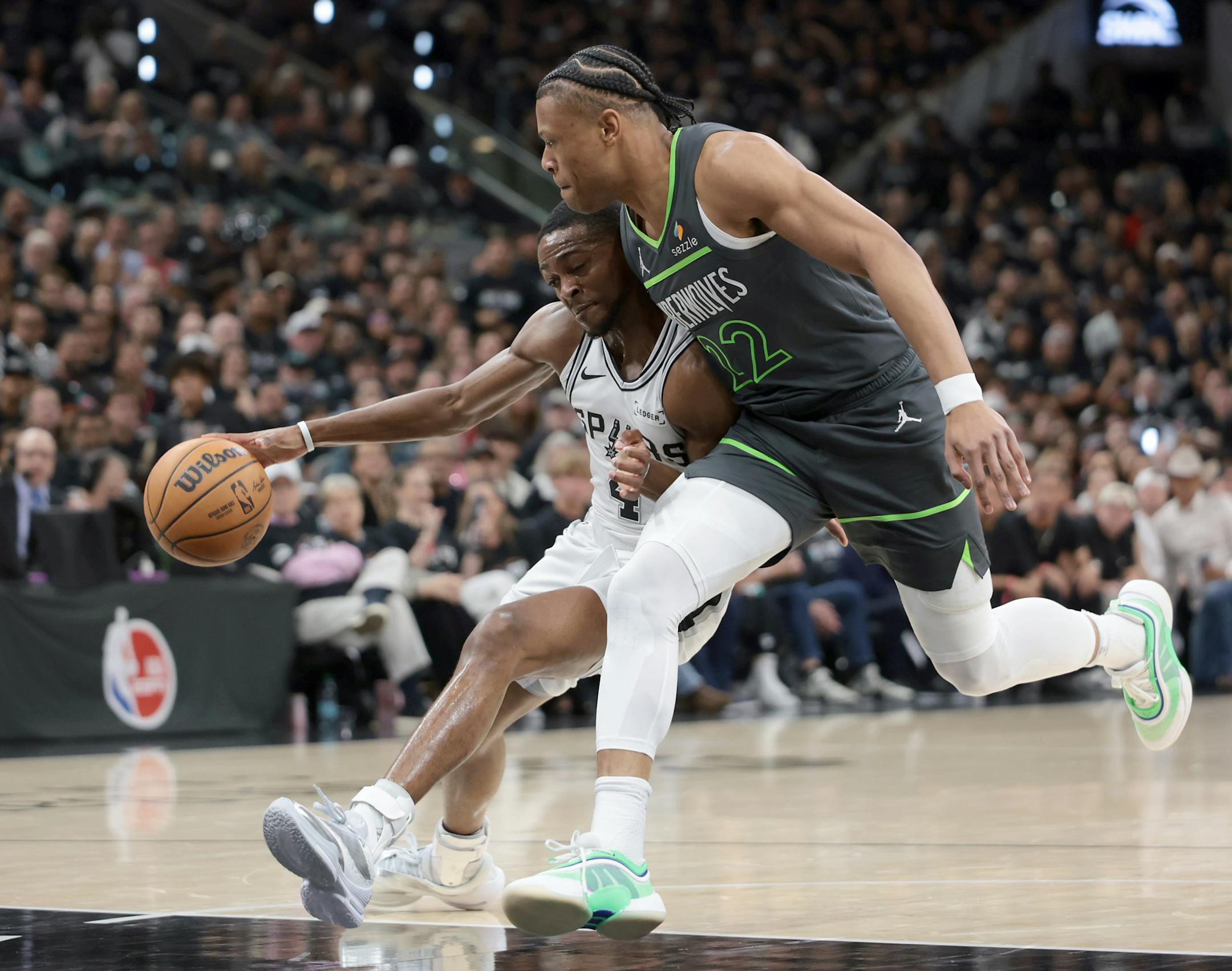 Live: Timberwolves drubbed by San Antonio in Game 2 of playoff series