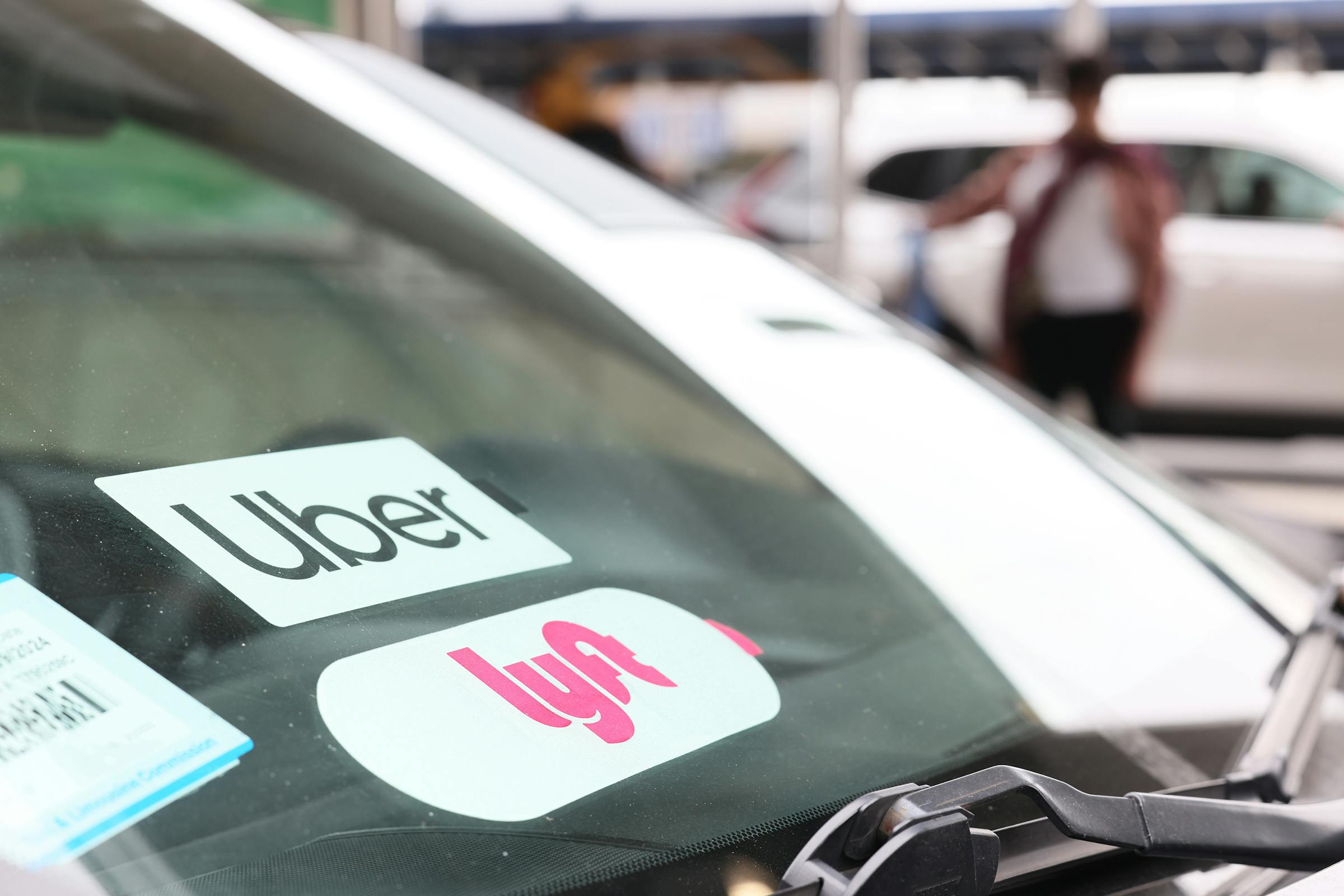 MSP Airport expands pick-up area for Uber and Lyft