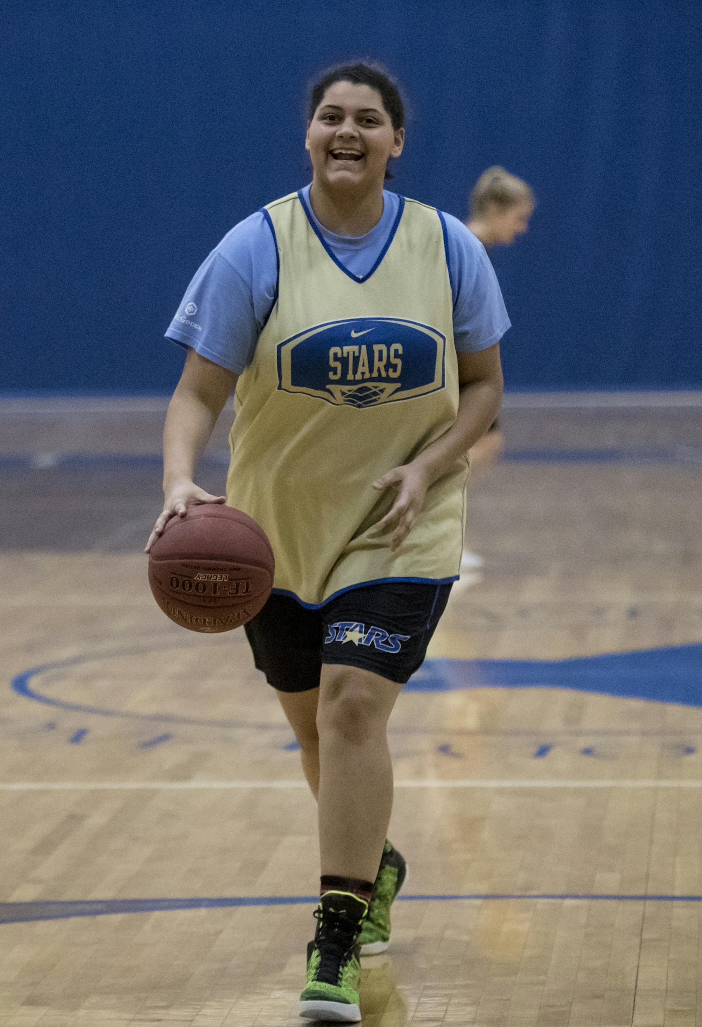 Arkansas-bound Destinee Oberg leads Holy Angels like no big deal
