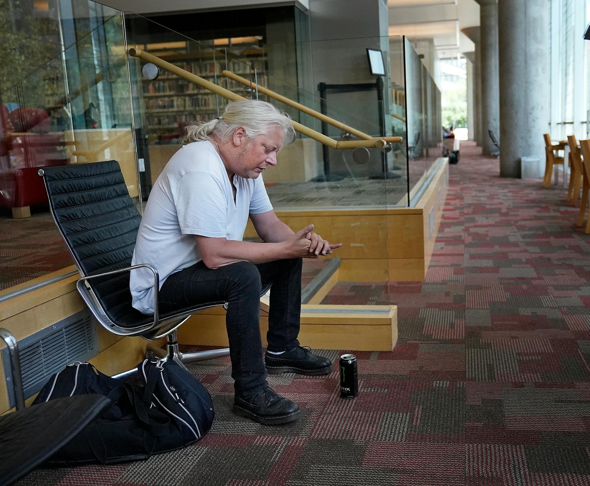 Libraries and community centers become places of refuge as heatwave ...