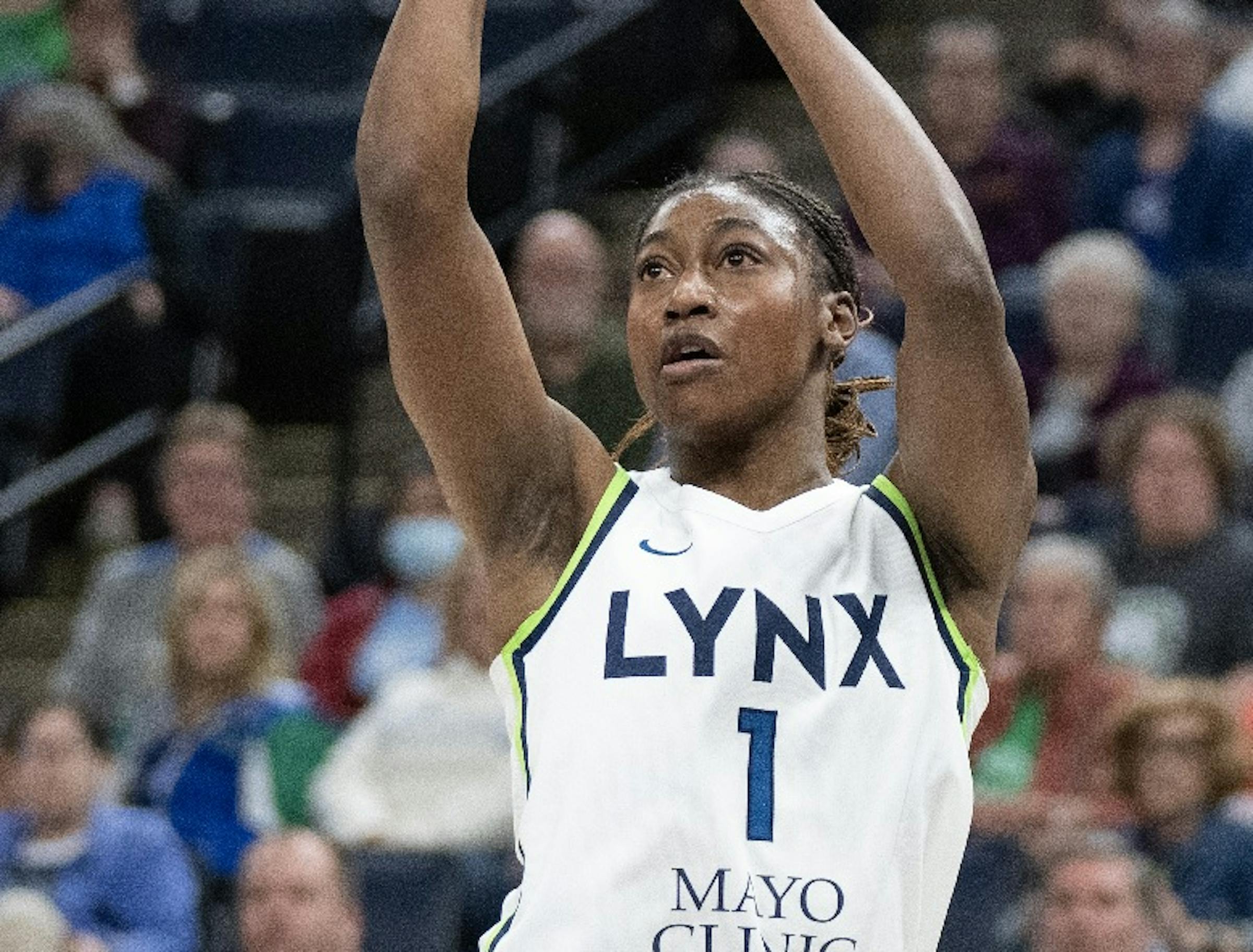 While Lynx have an ugly night, rookie Diamond Miller has some shining ...