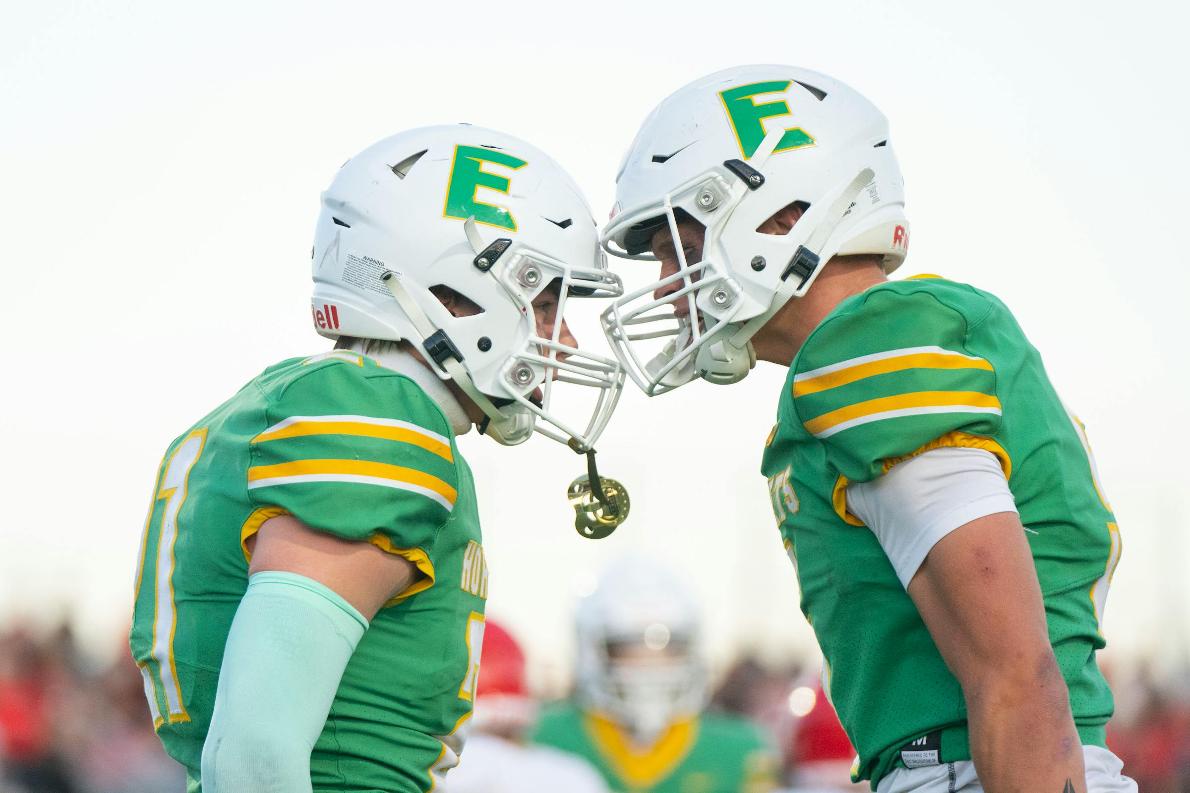 Edina quarterback Mason West, receiver Meyer Swinney connect on four ...