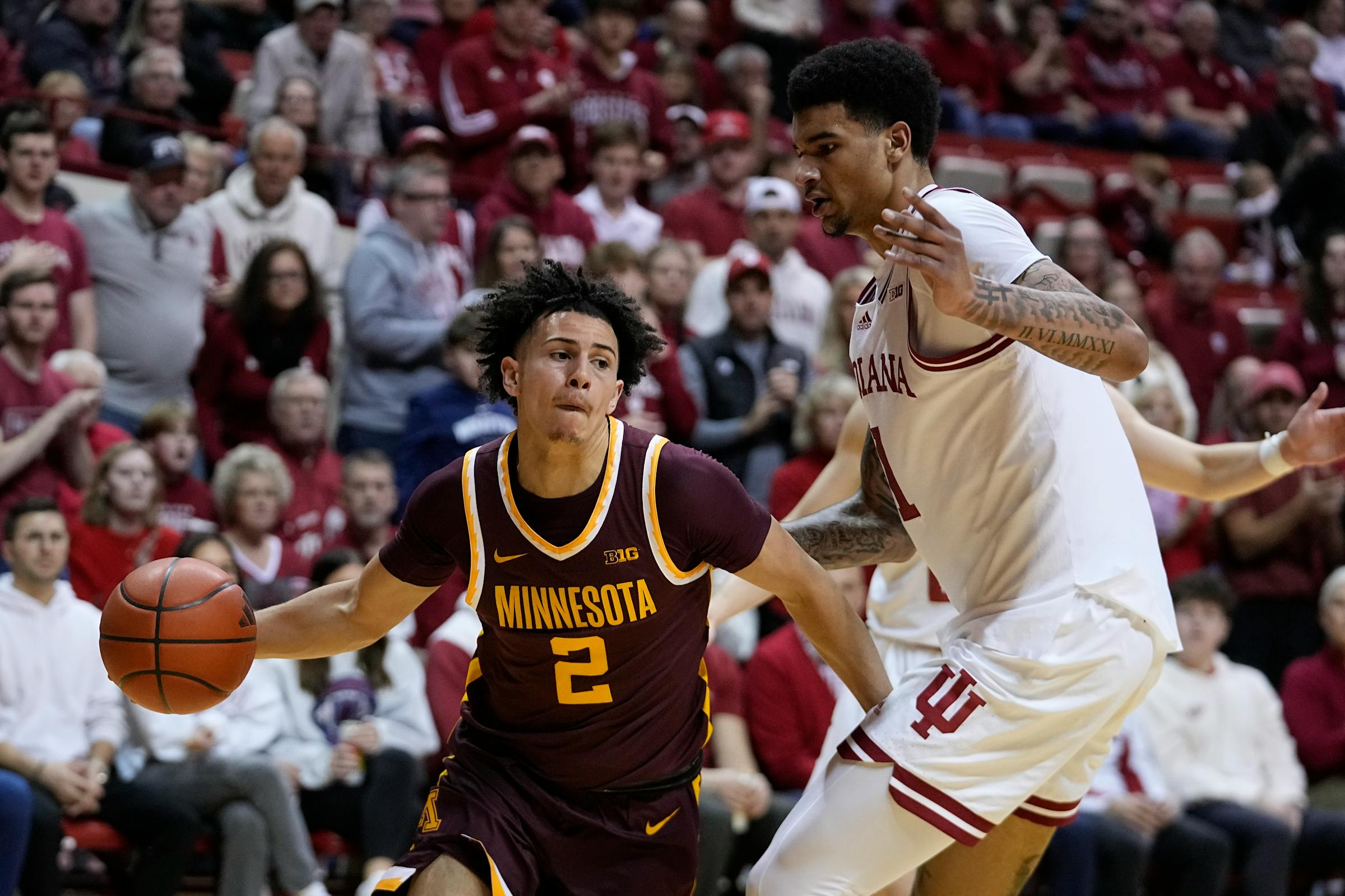 Gophers guard Mike Mitchell Jr. is staying with Ben Johnson’s program