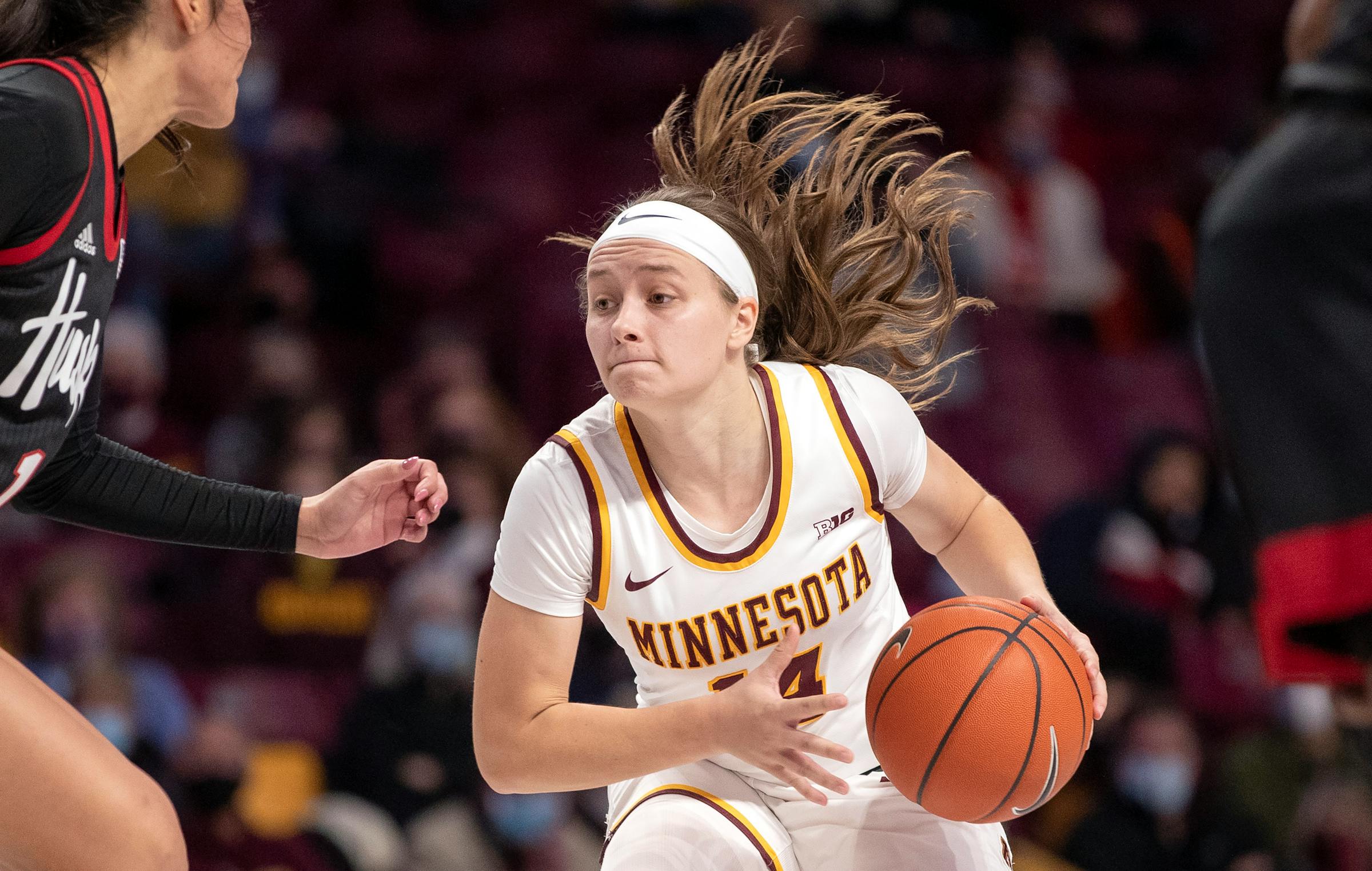 Long-range bomber Sara Scalia is model of consistency for up-and-down ...