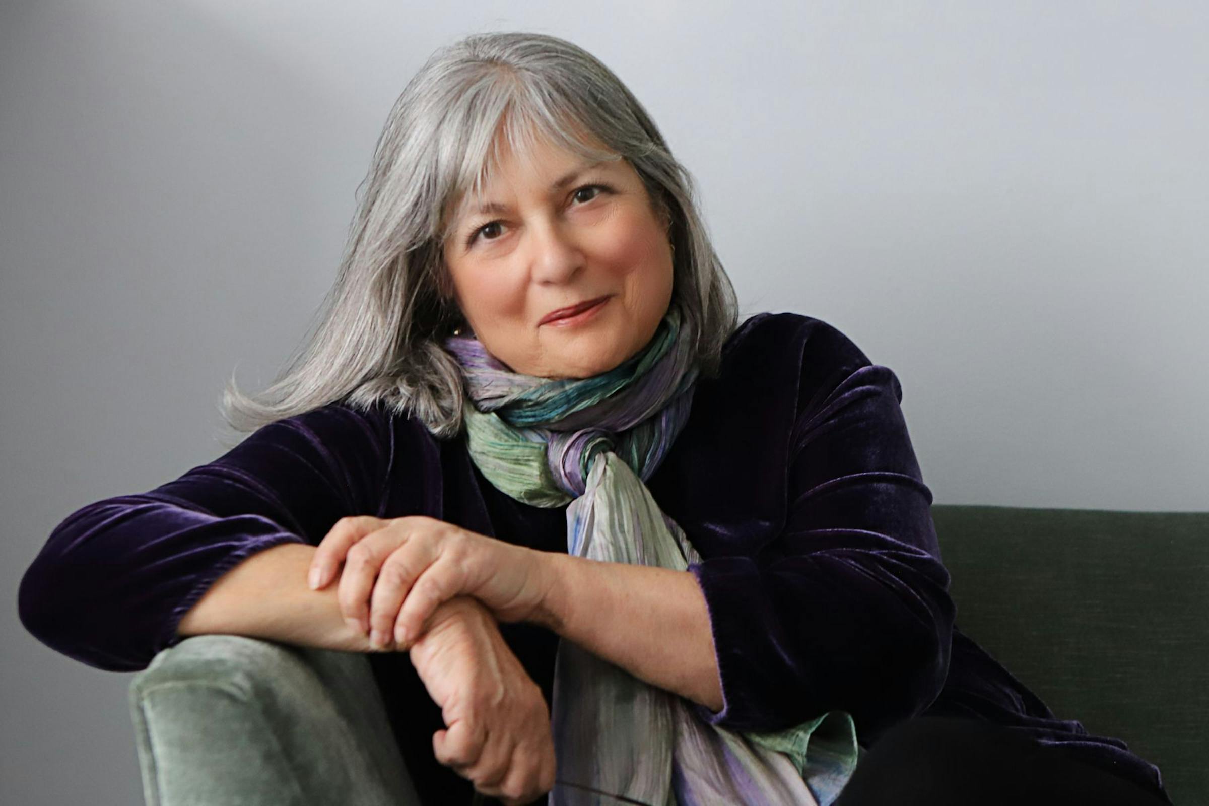 With new novel about Anne Frank, author Alice Hoffman honors her 12 ...