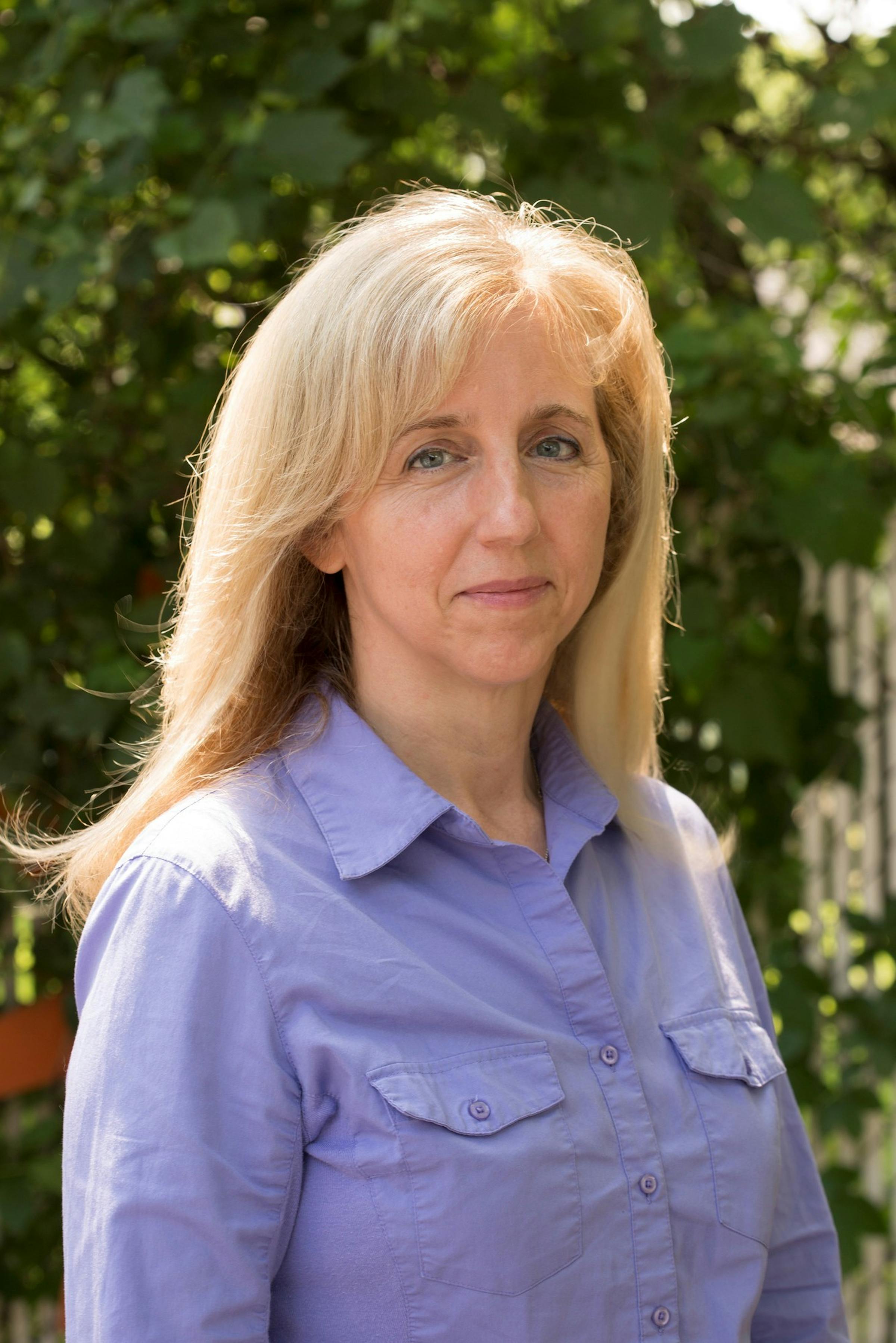 Review: 'The Patron Saint of Lost Girls,' by Maureen Aitken