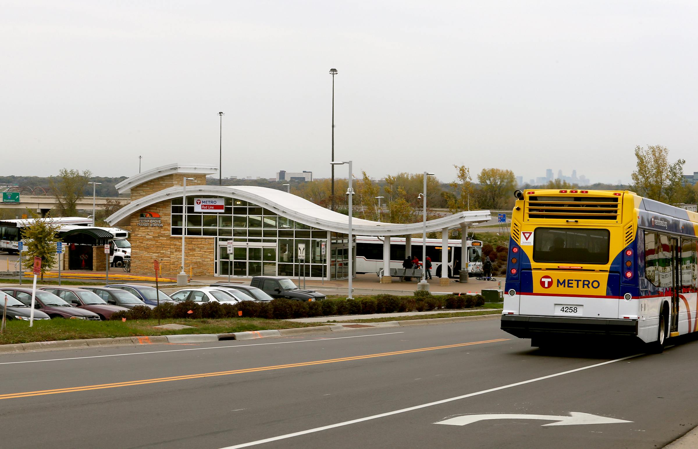 Cedar Avenue Red Line bus rapid transit fix recommended