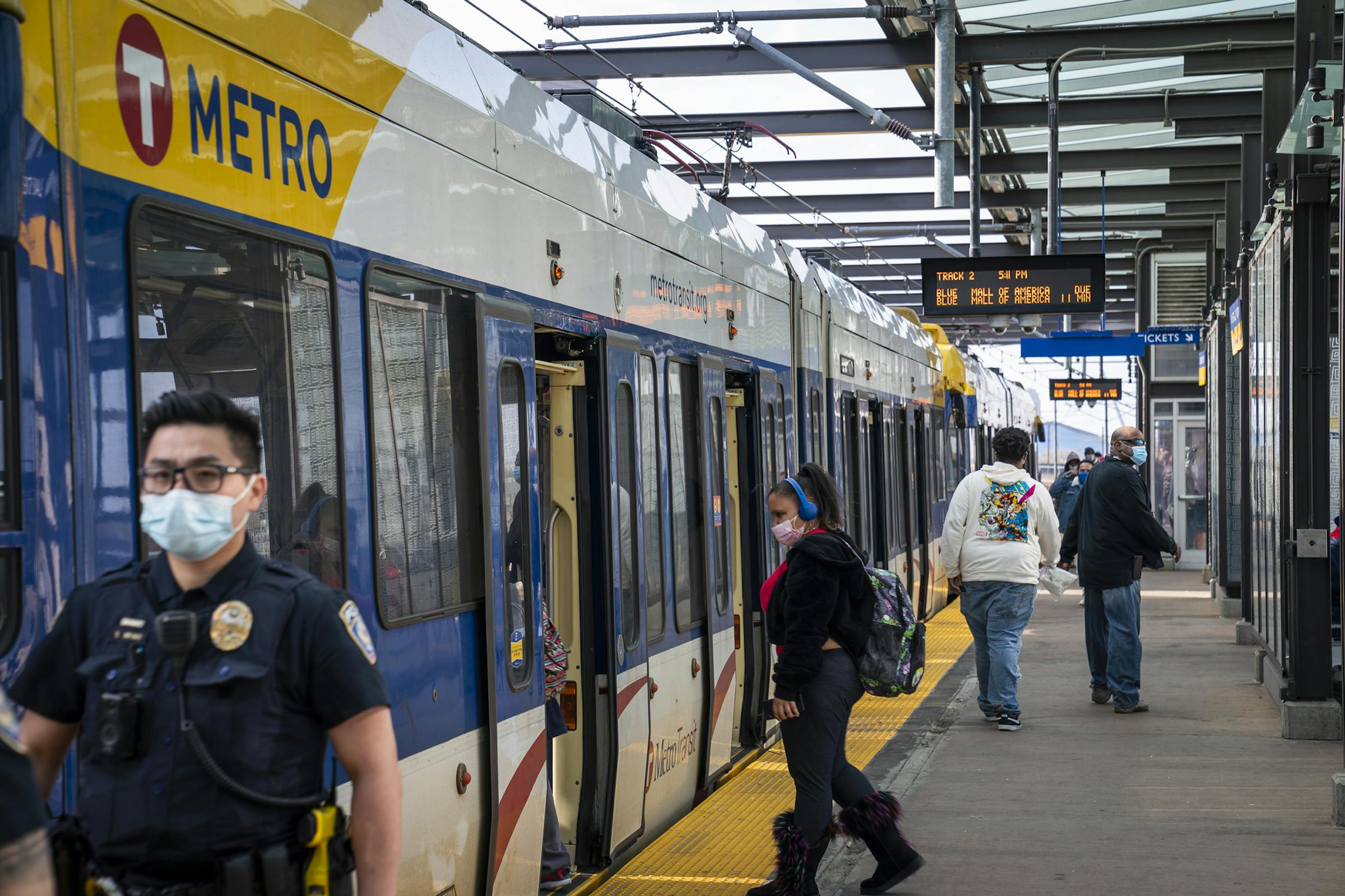 Survey: Morale low among Metro Transit police officers
