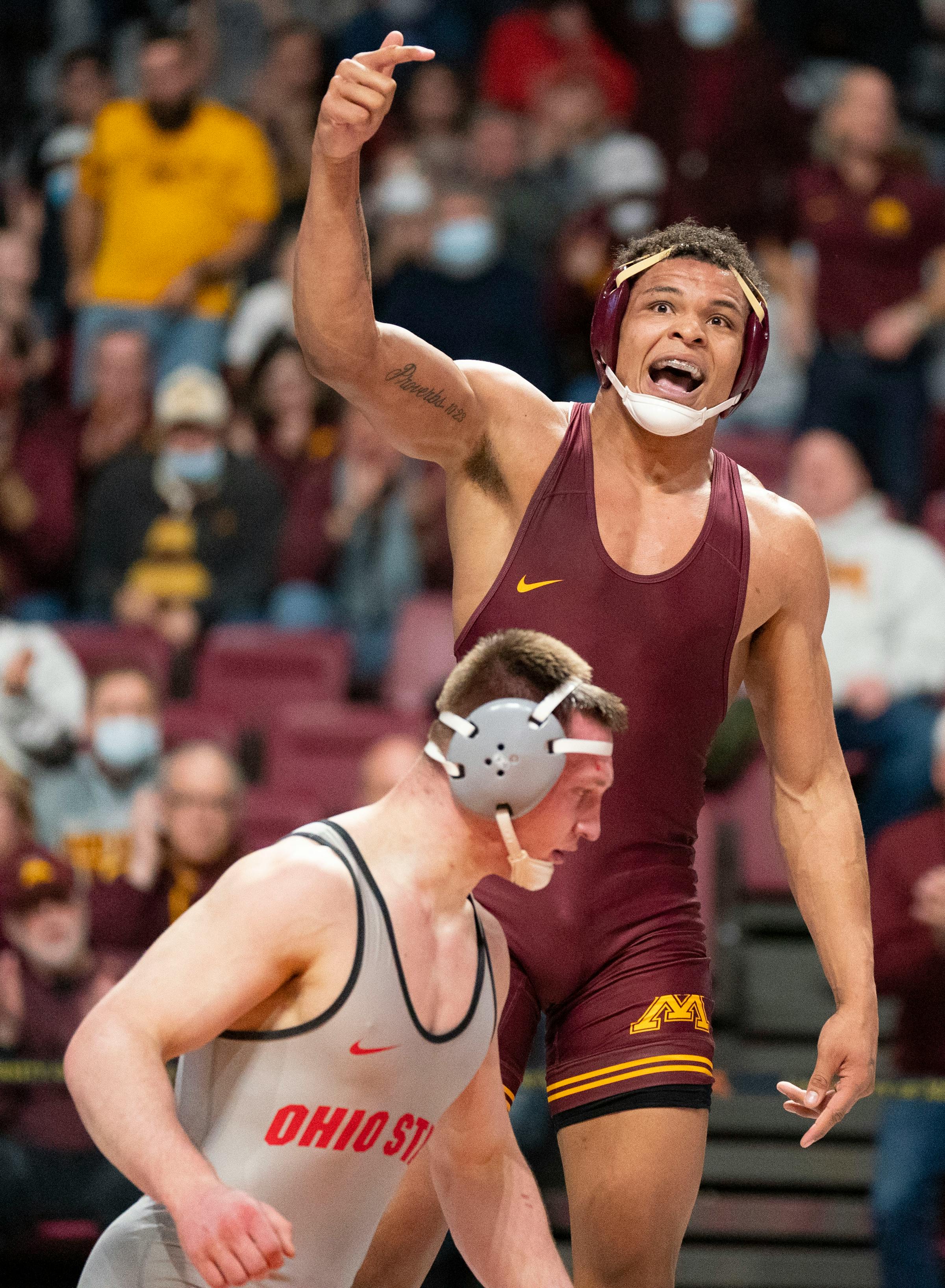 Gophers wrestlers end six-match losing streak to Oklahoma State