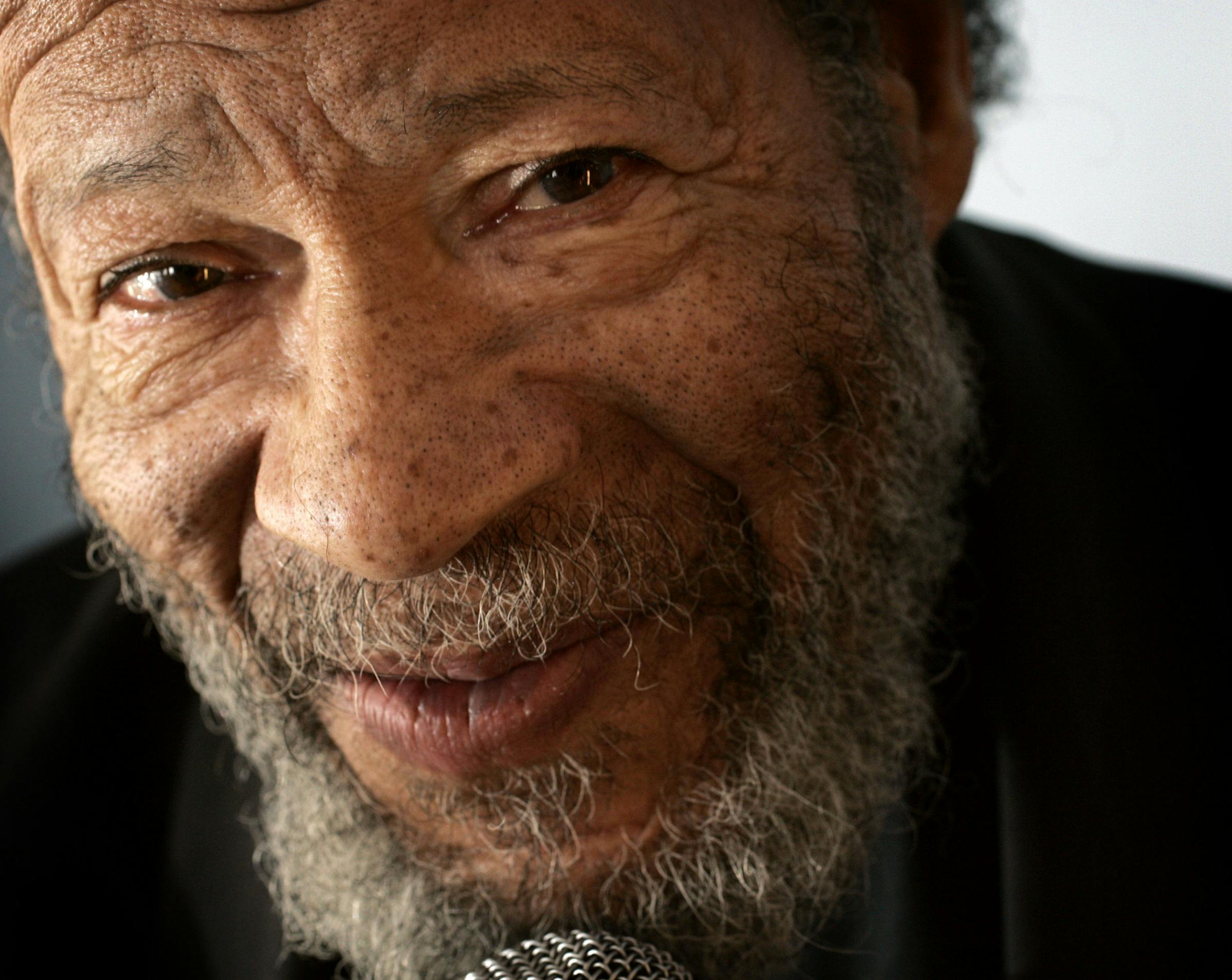 'Cornbread' Harris among Sally Award winners