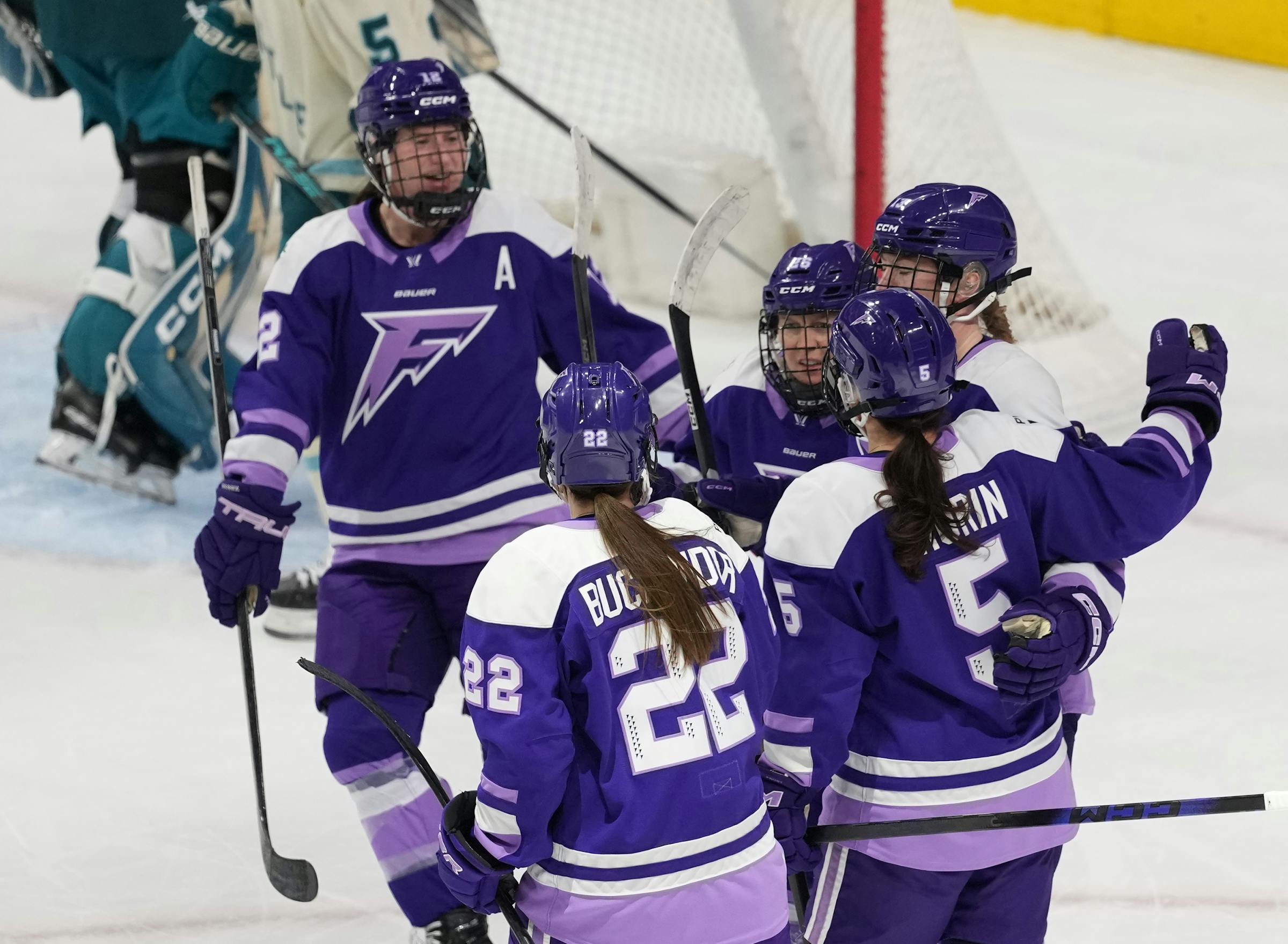 Frost return home with 6-2 rout of Seattle