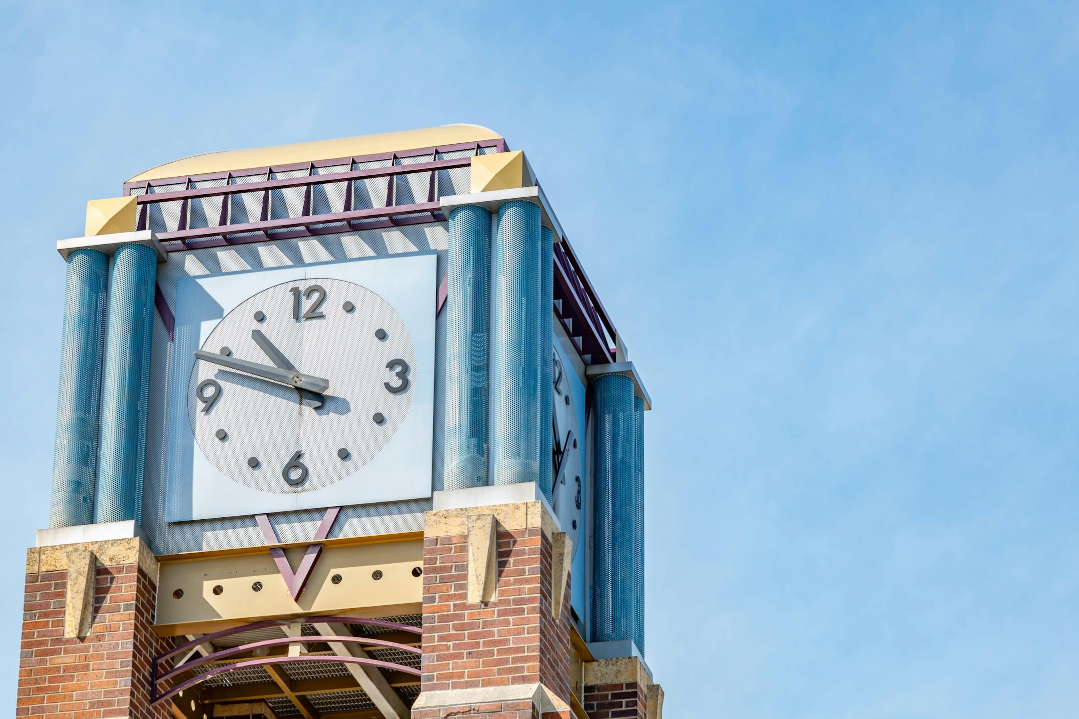 Bloomington MN to demolish clock tower