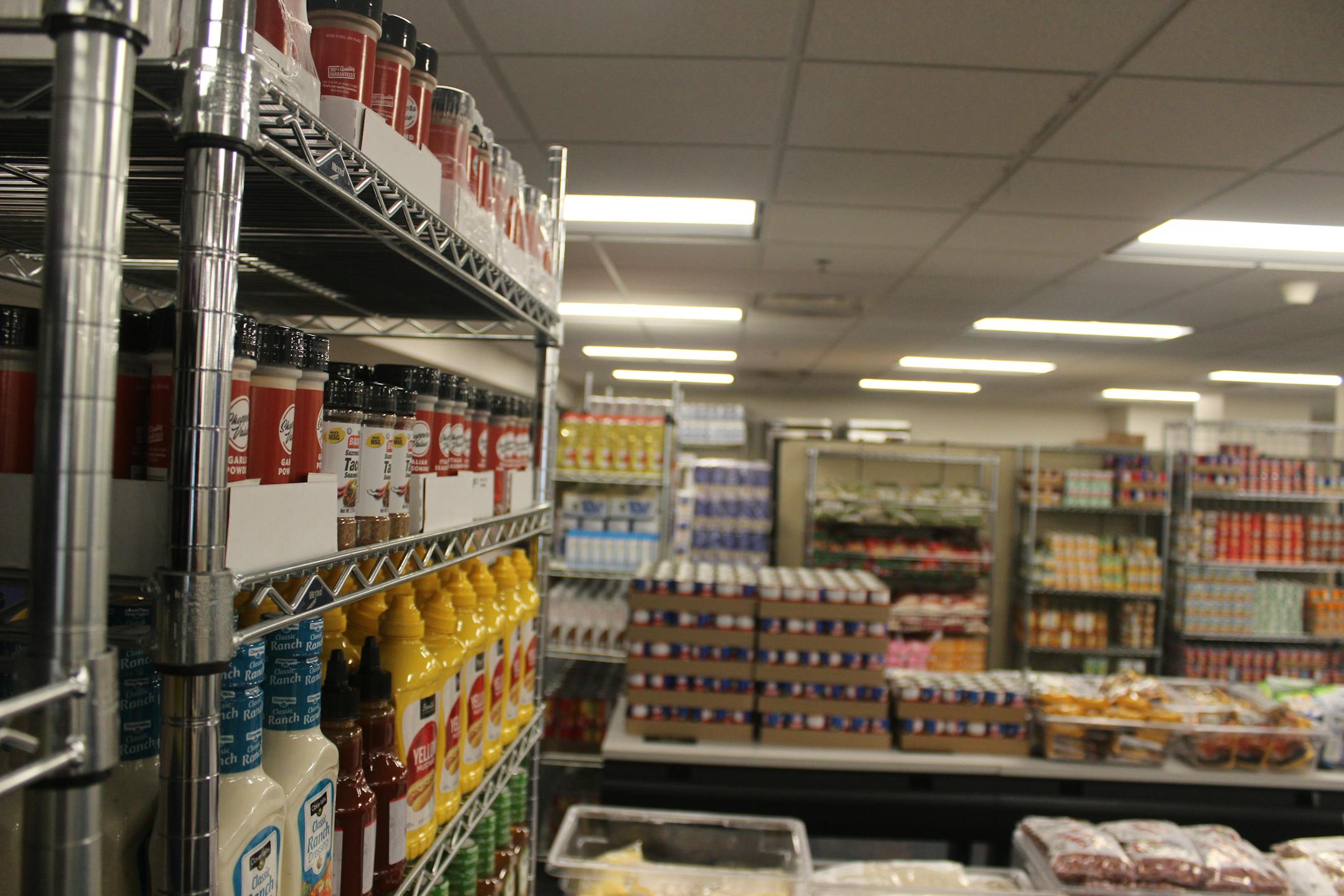 One in four University of Minnesota students need food. A new pantry ...