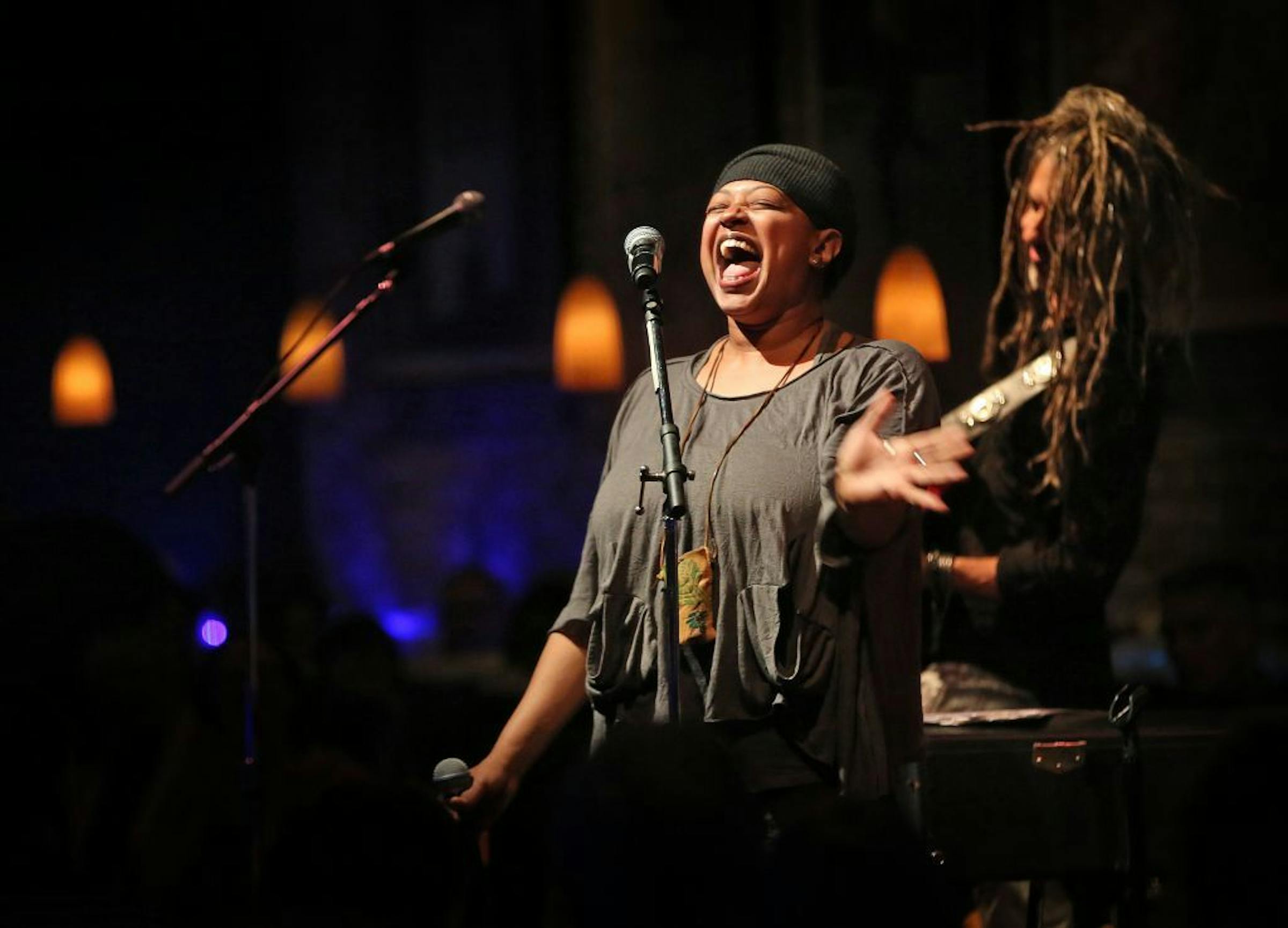 Longtime backup singer Lisa Fischer dazzles front and center