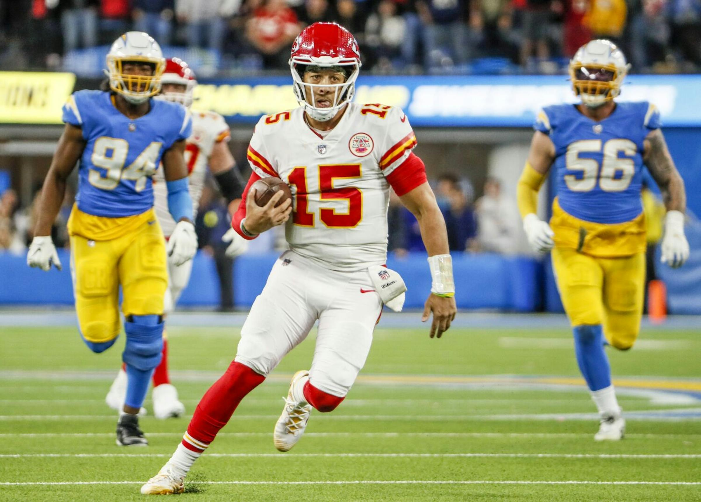 Who's up (Patrick Mahomes) and who's down (the Vikings) after Week 11 ...