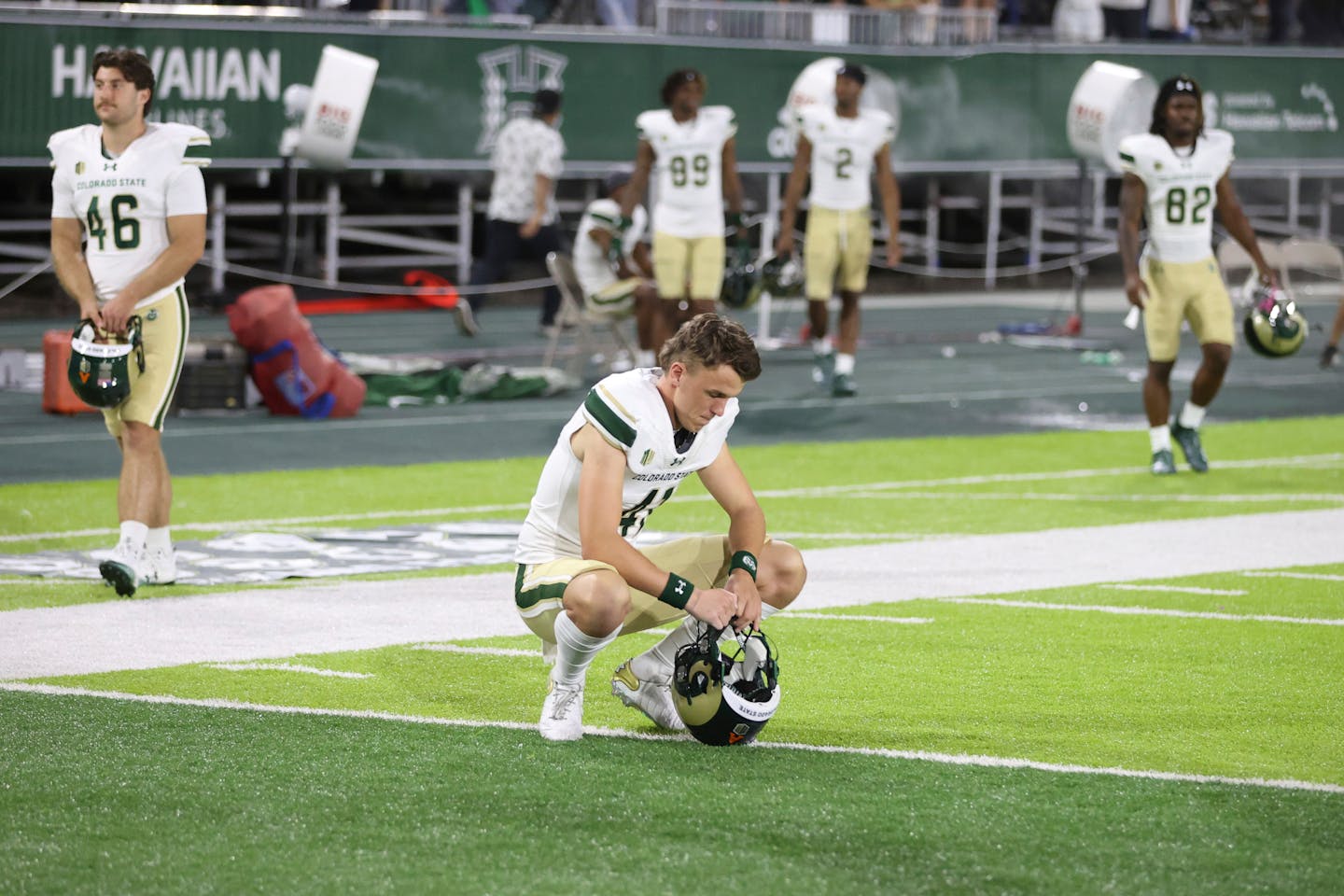 Gophers will go to bowl game despite losing record after Hawaii wins on ...