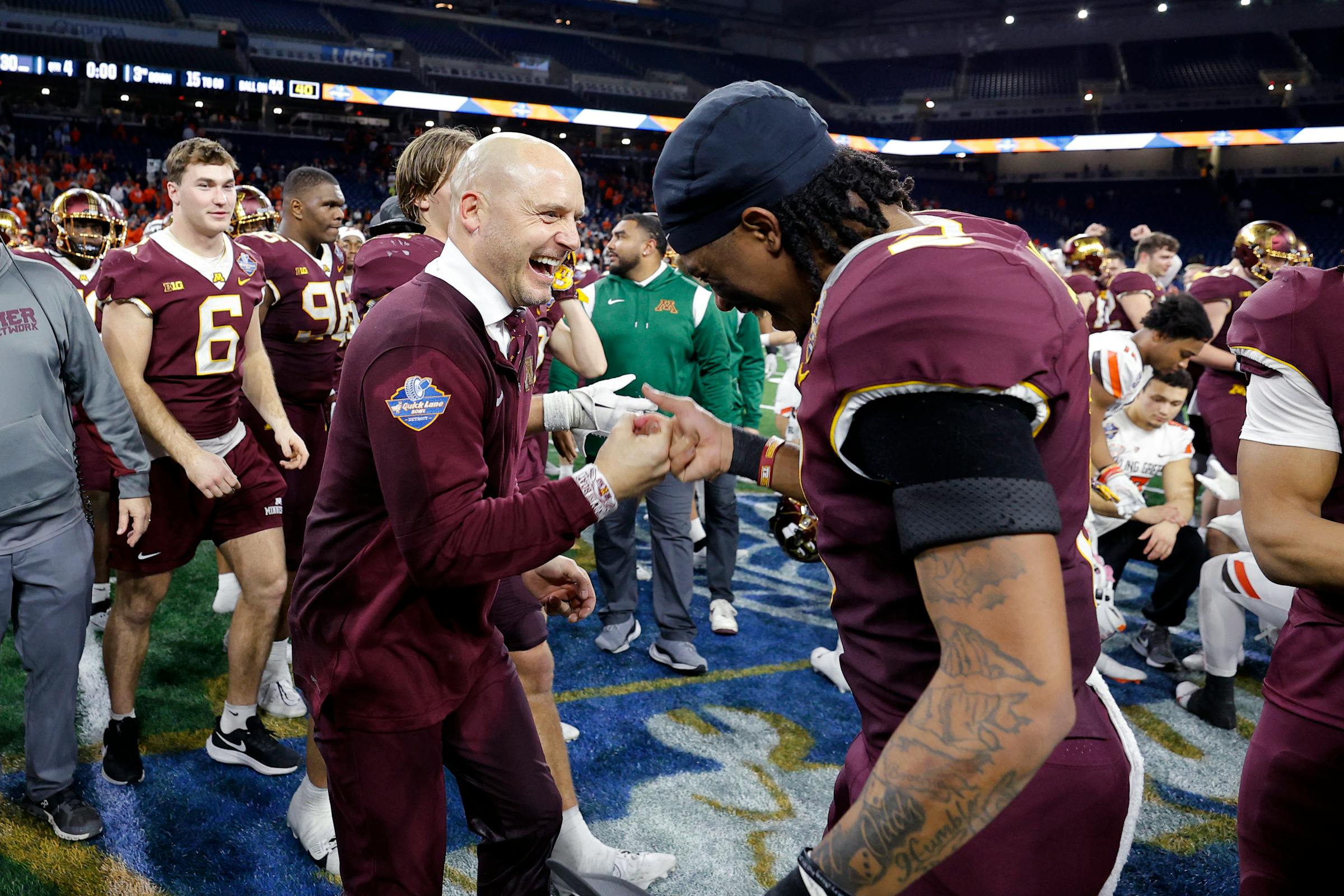 Gophers bowl projection: Signs pointing toward Charlotte