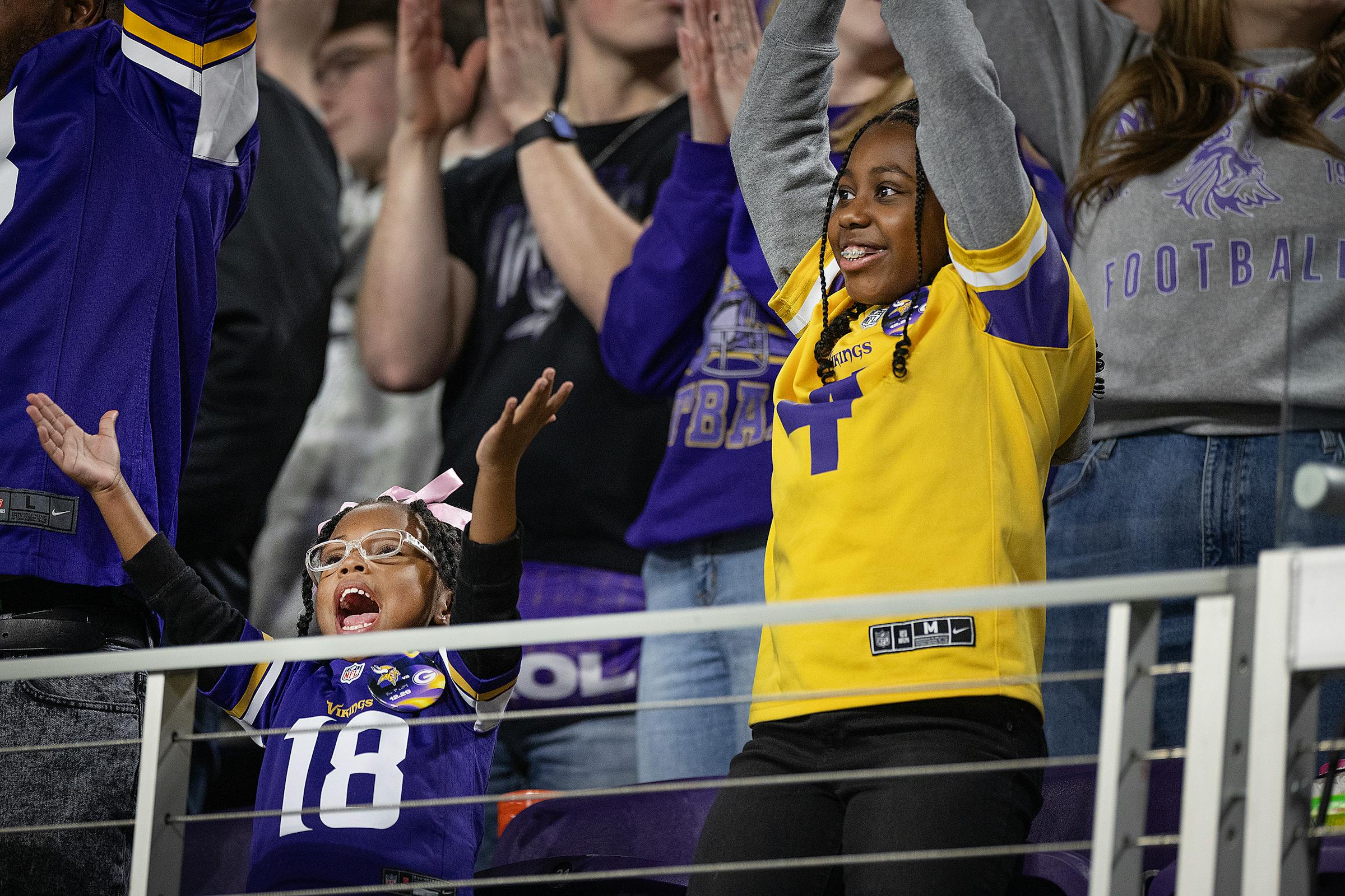 Podcast: Patrick Reusse on how the 14-2 Vikings keep surprising us