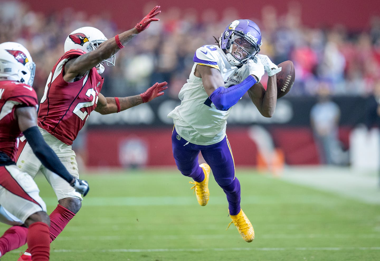 Missed field goal on final play by Greg Joseph sends Vikings to 34-33 ...